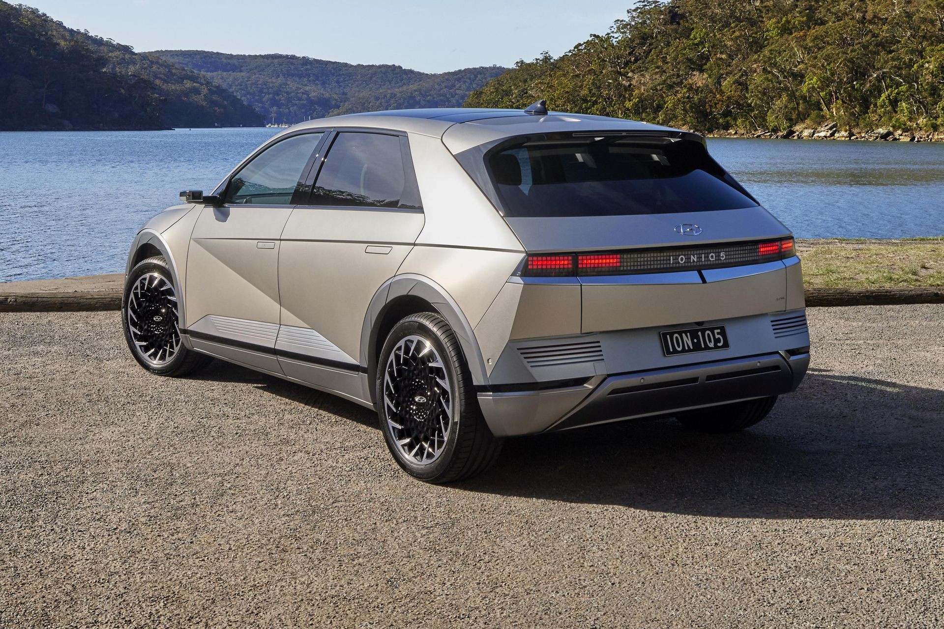 It’s time for Hyundai’s retro-modern electric car to get a facelift ...