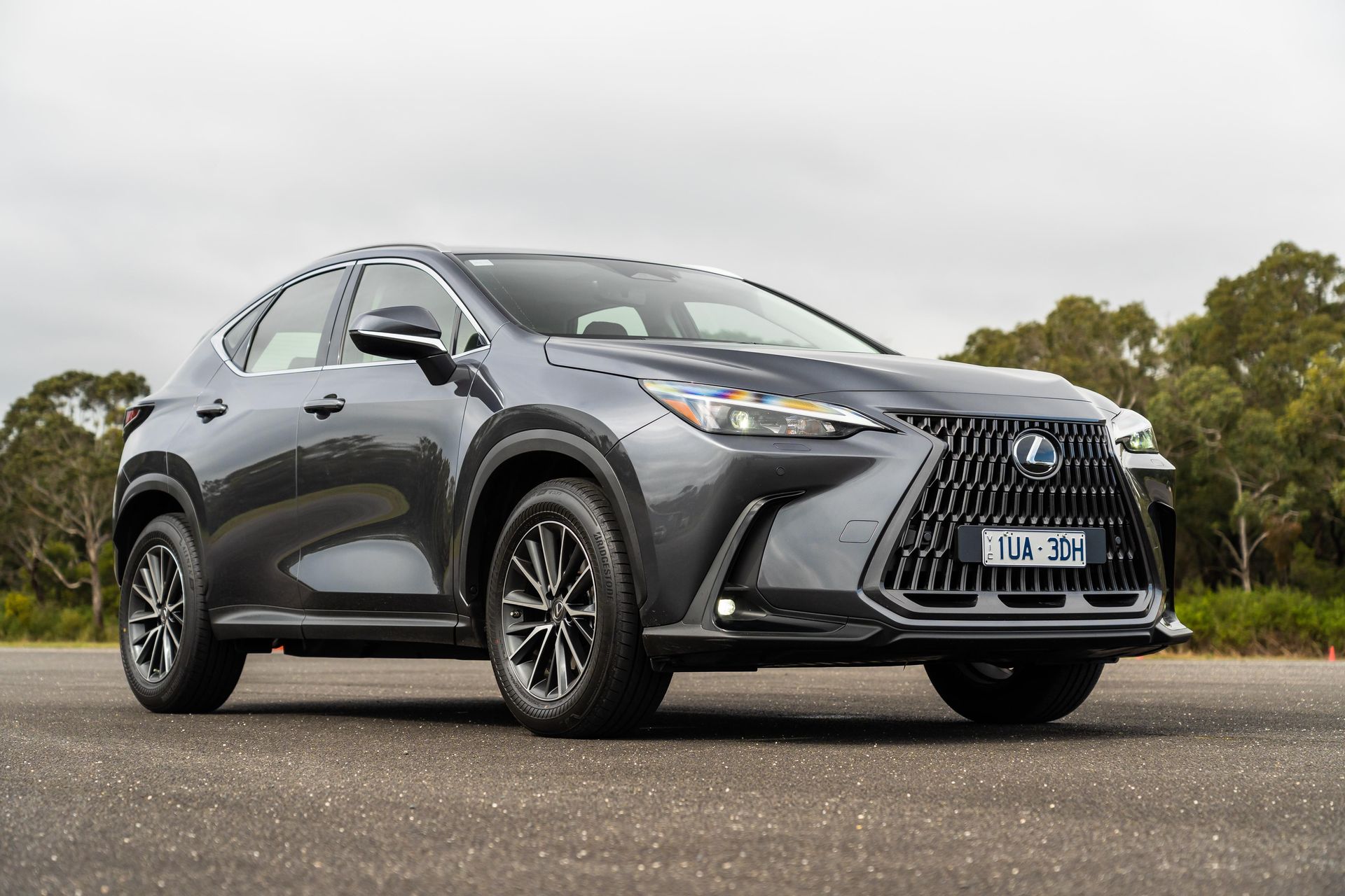 Stronger supply drives Lexus to yearly sales record for Australia ...