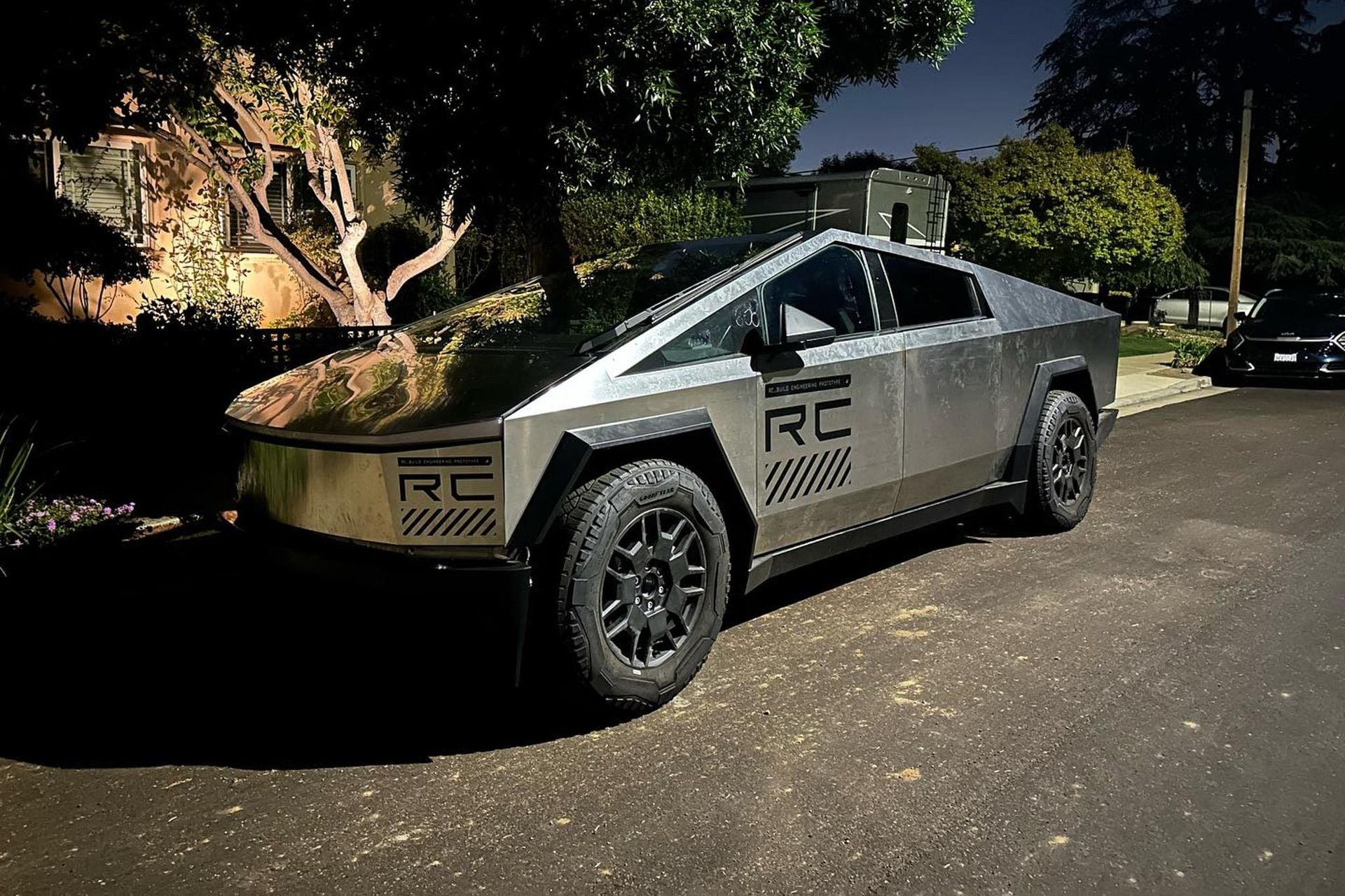 The Tesla Cybertruck's tub looks smaller than expected | CarExpert
