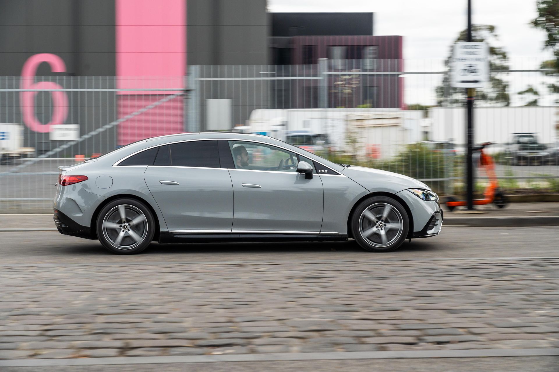 Mercedes-Benz adding electric version of one of its best-known models ...