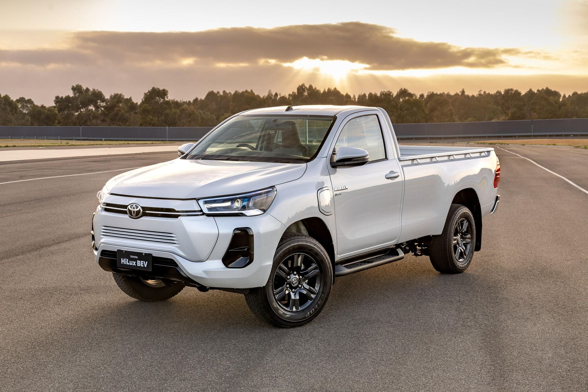 2024 Toyota HiLux Revo BEV Concept review: Quick drive | CarExpert