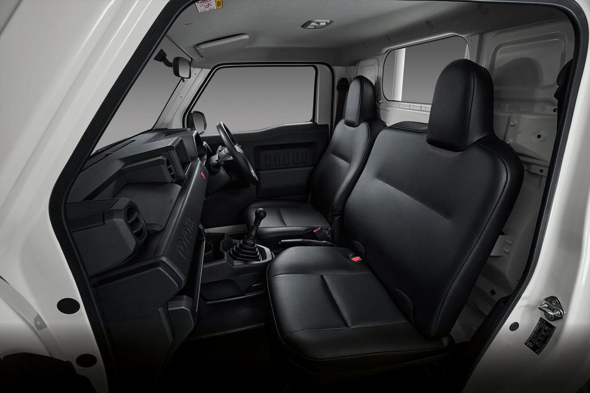 Toyota HiLux Champ: Back-to-basics ute lands in Australia, but there's ...