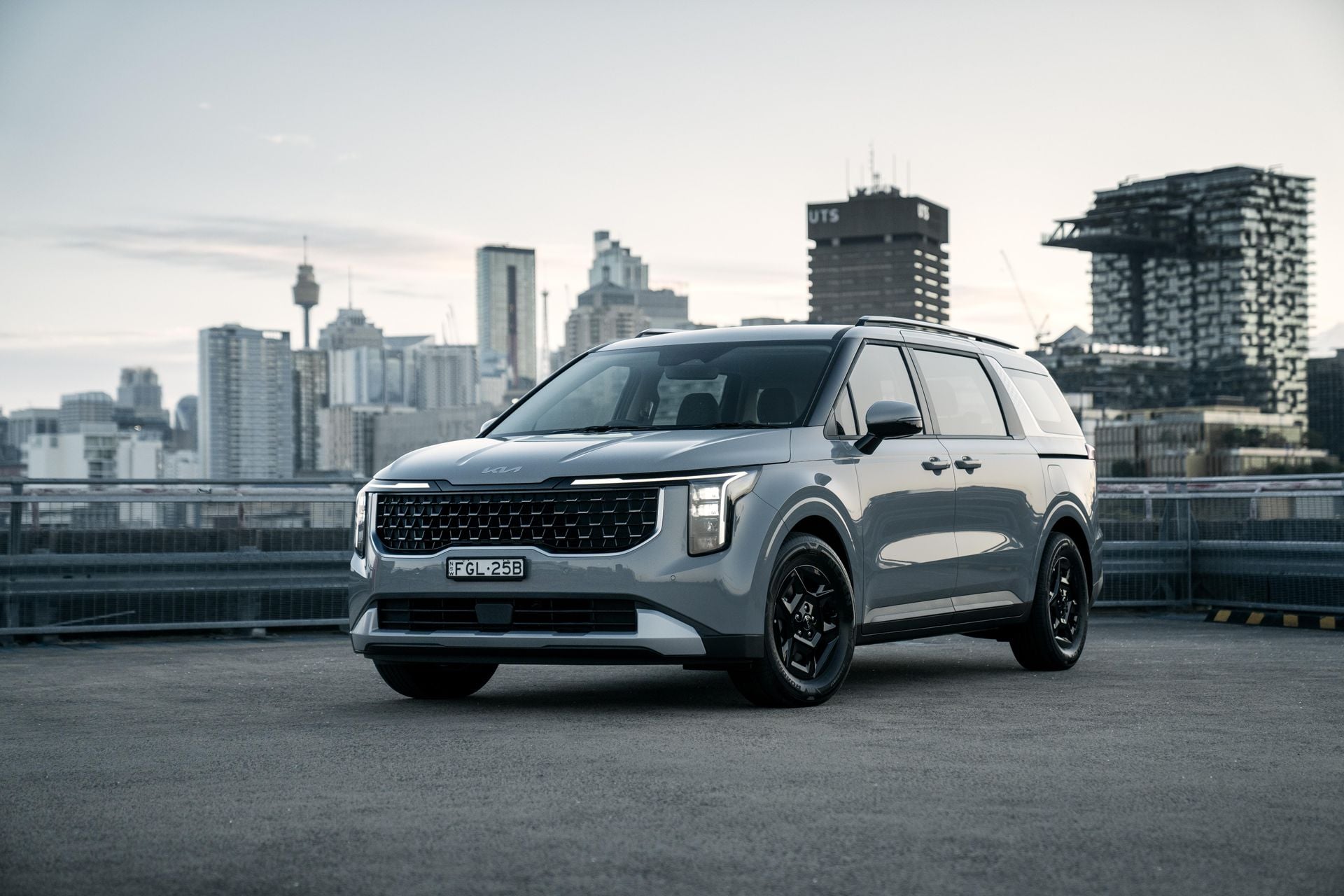 2025 Kia Carnival review | CarExpert