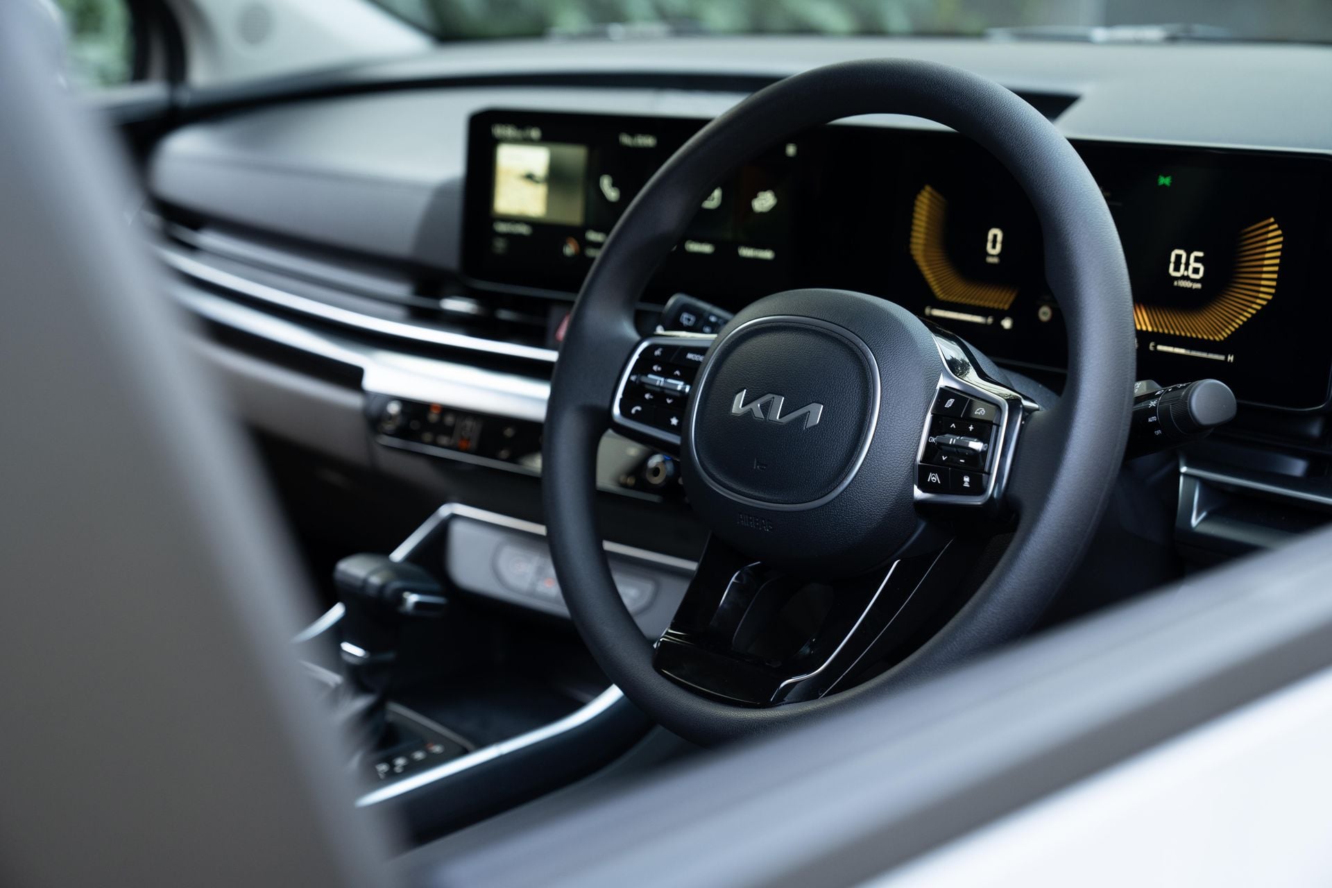 2025 Kia Carnival review | CarExpert