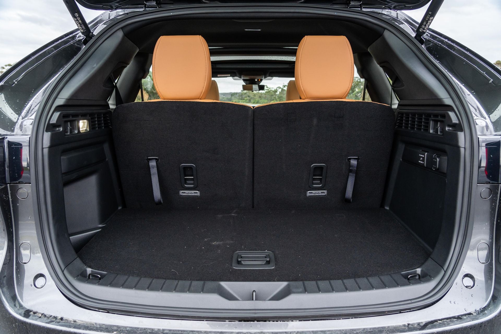 2025 Mazda CX-90 G50e Azami review | CarExpert