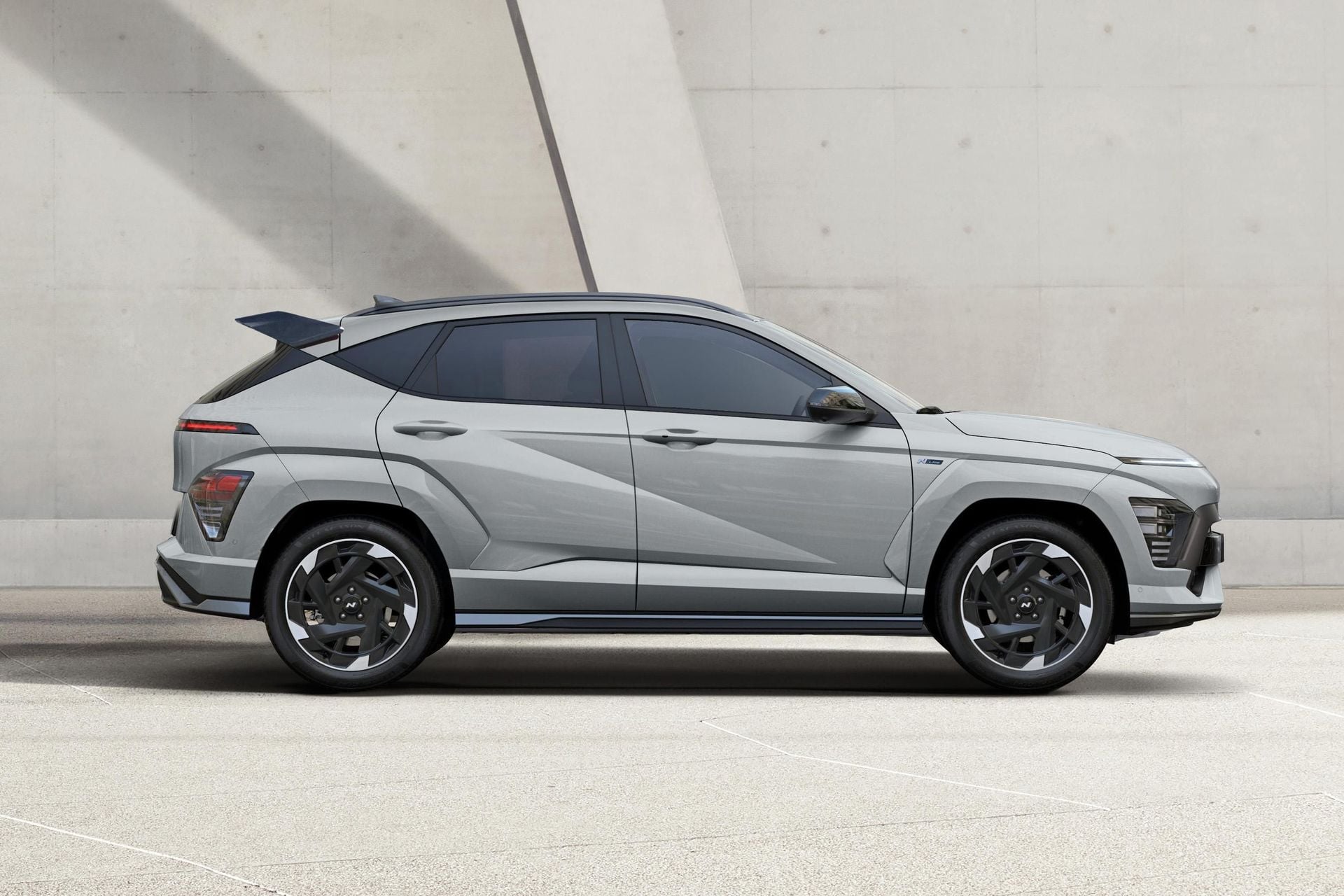 2025 Hyundai Kona Electric gets sporty new N Line look | CarExpert