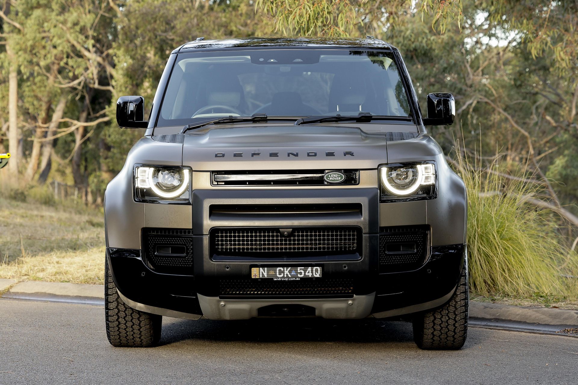 2024 Land Rover Defender 110 P400e X-Dynamic SE review | CarExpert