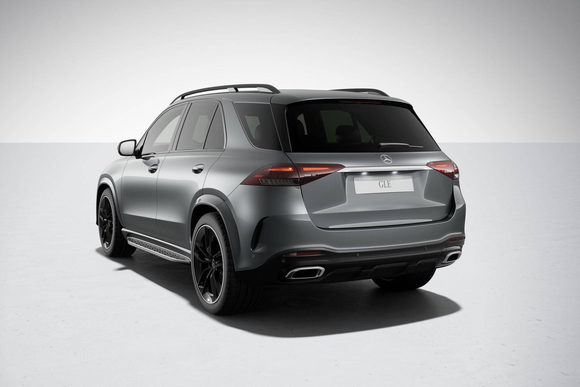 Mercedes-Benz GLE 300d Night Edition gets a cushier ride and a darker ...