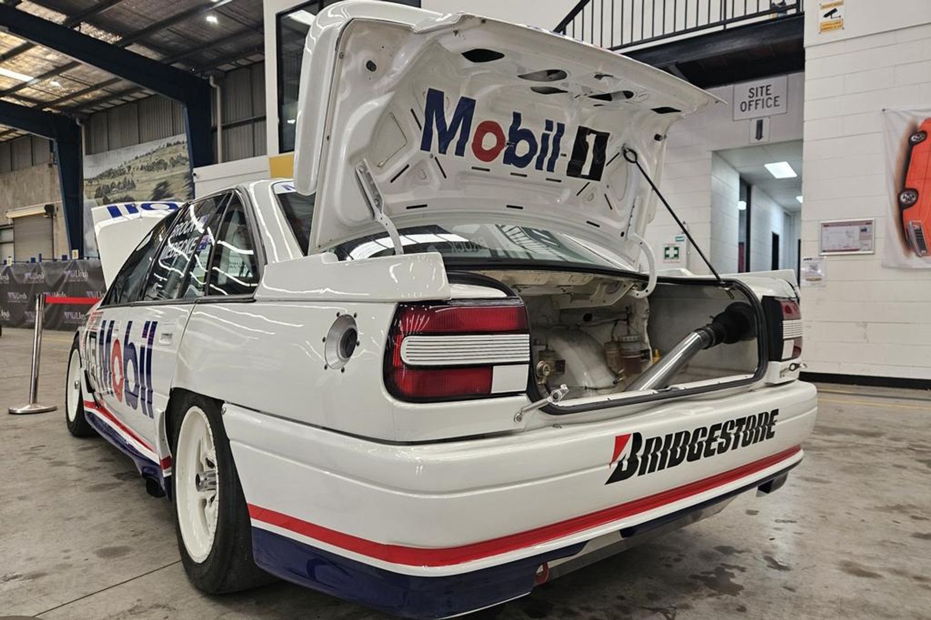 Iconic Peter Brock Holden Commodore goes to auction | CarExpert