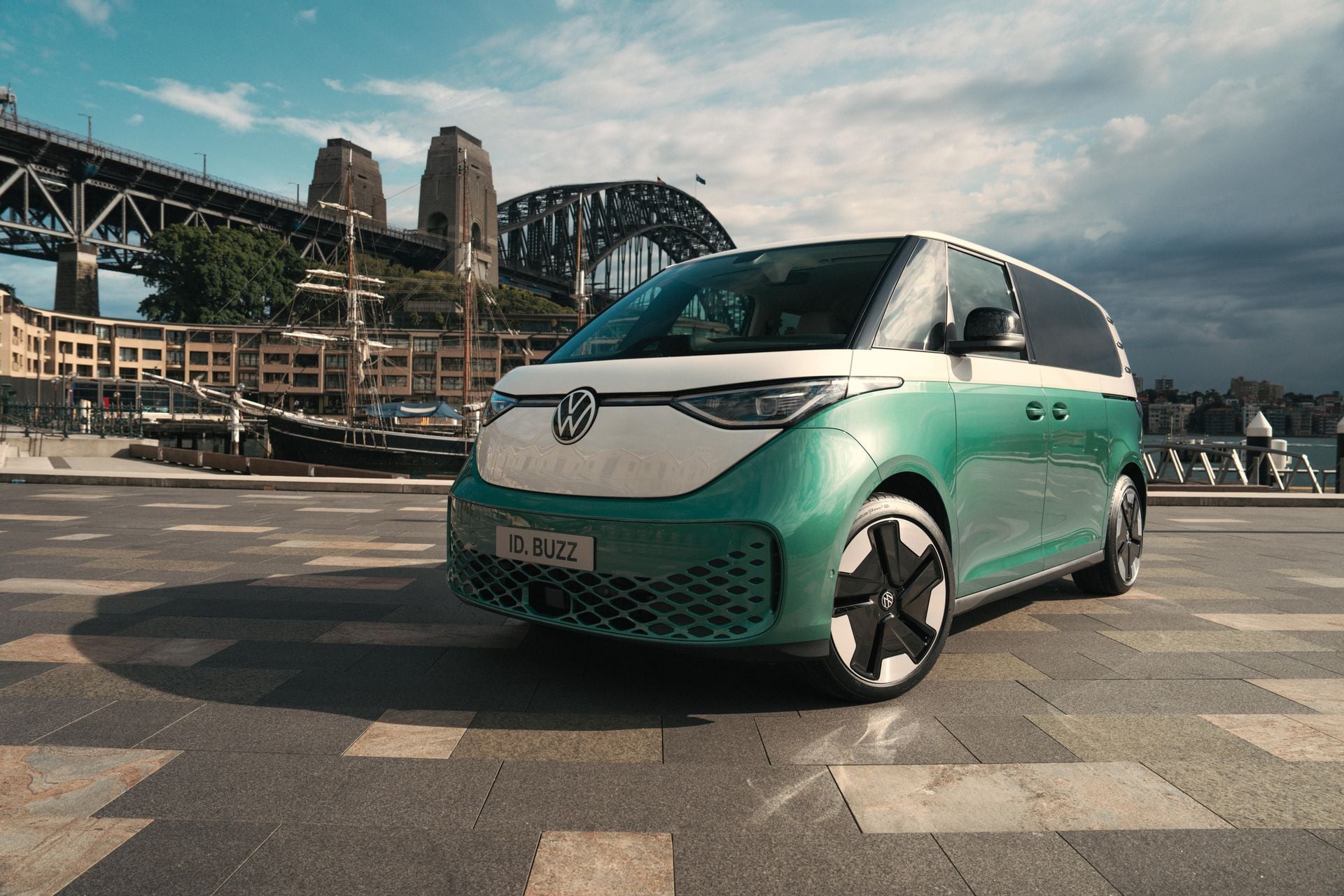 2025 Volkswagen ID. Buzz price and specs | CarExpert