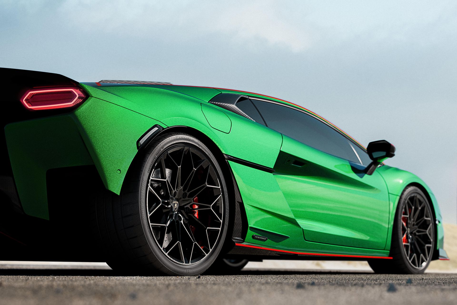 Lamborghini tech boss hails e-fuel as ICE ‘saviour’ | CarExpert