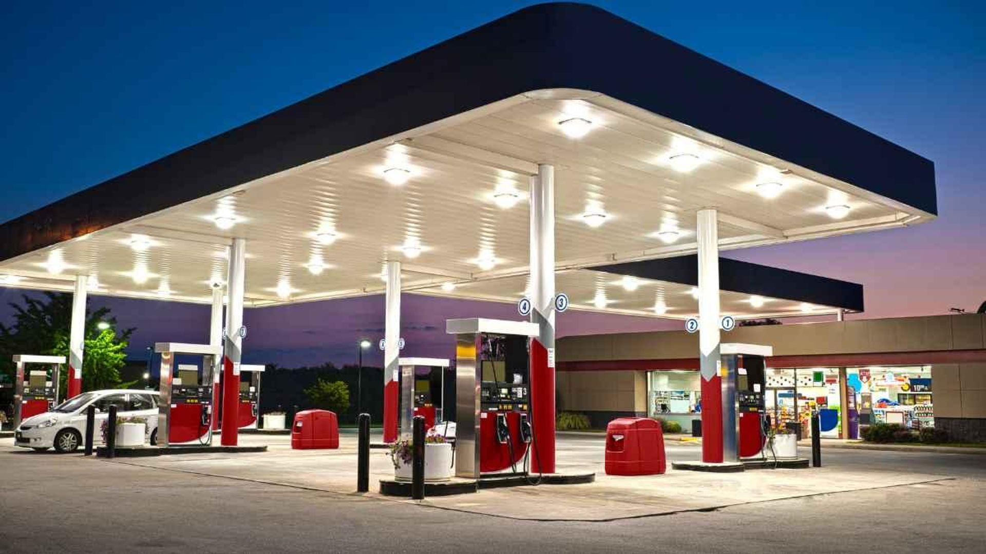 Australian Government won't cut fuel excise despite soaring prices ...
