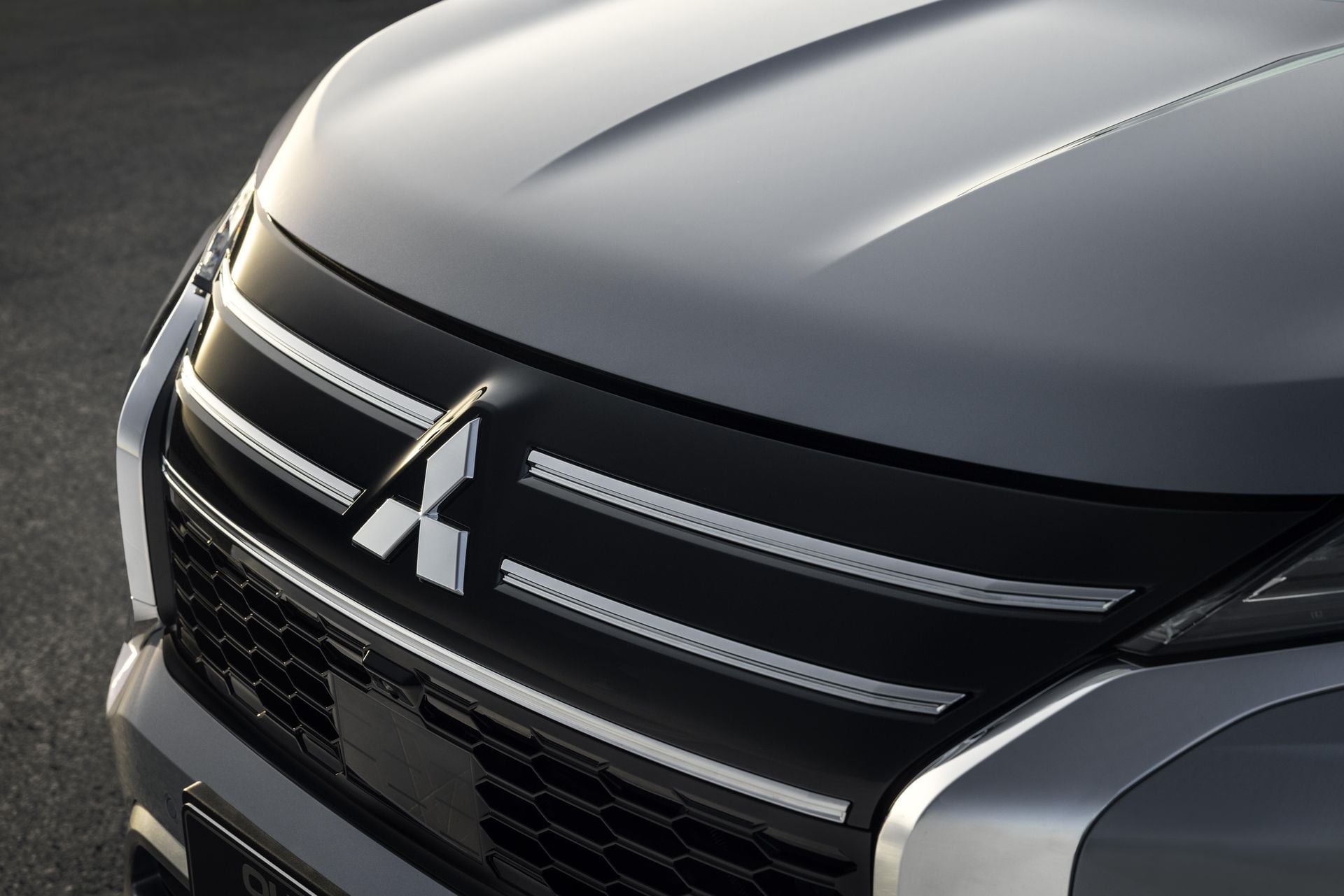 2025 Mitsubishi Outlander PHEV: Updated Australia-bound SUV gets more ...