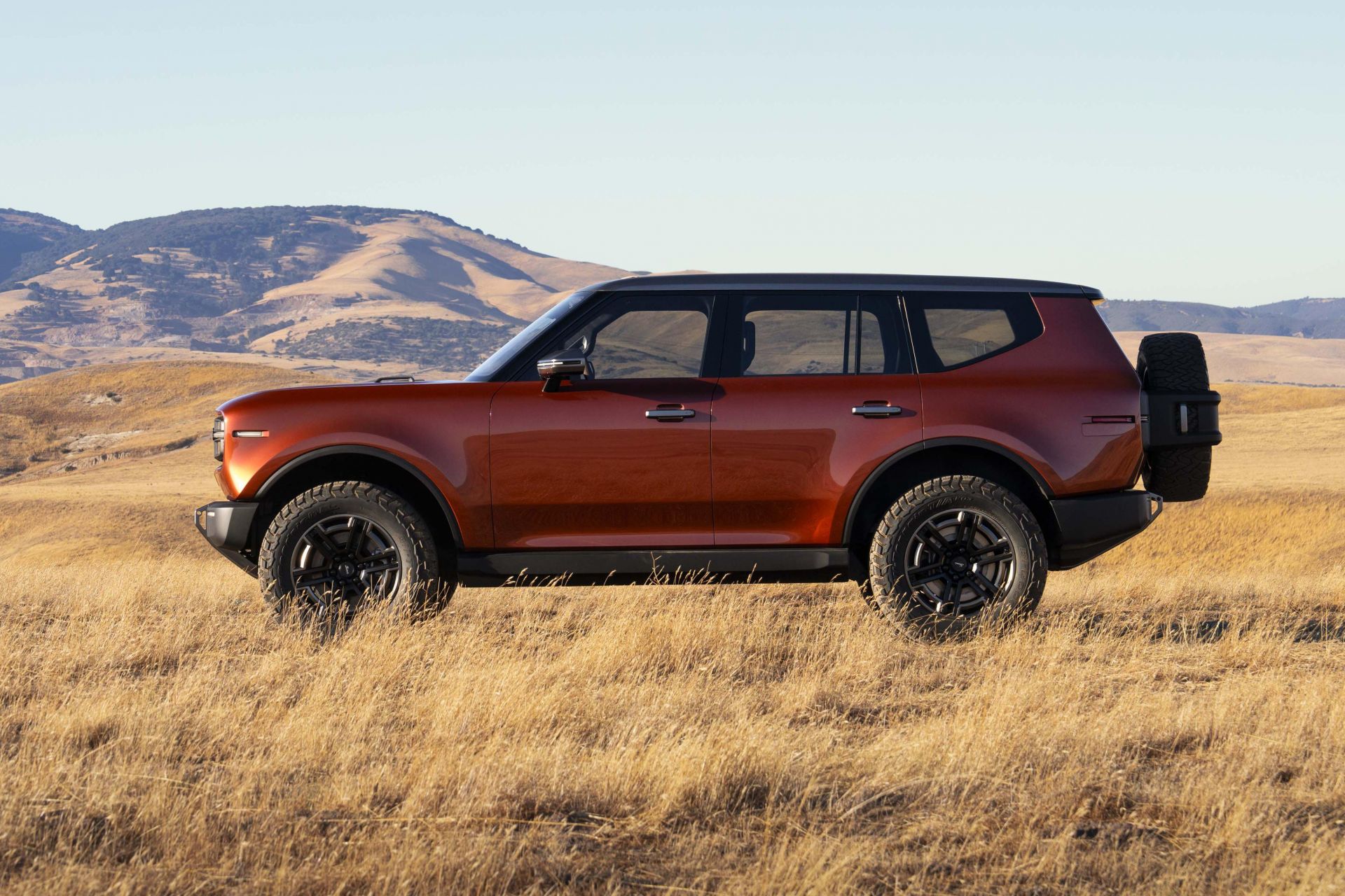 Scout Traveler and Terra: Volkswagen reveals Rivian-like electric ute ...
