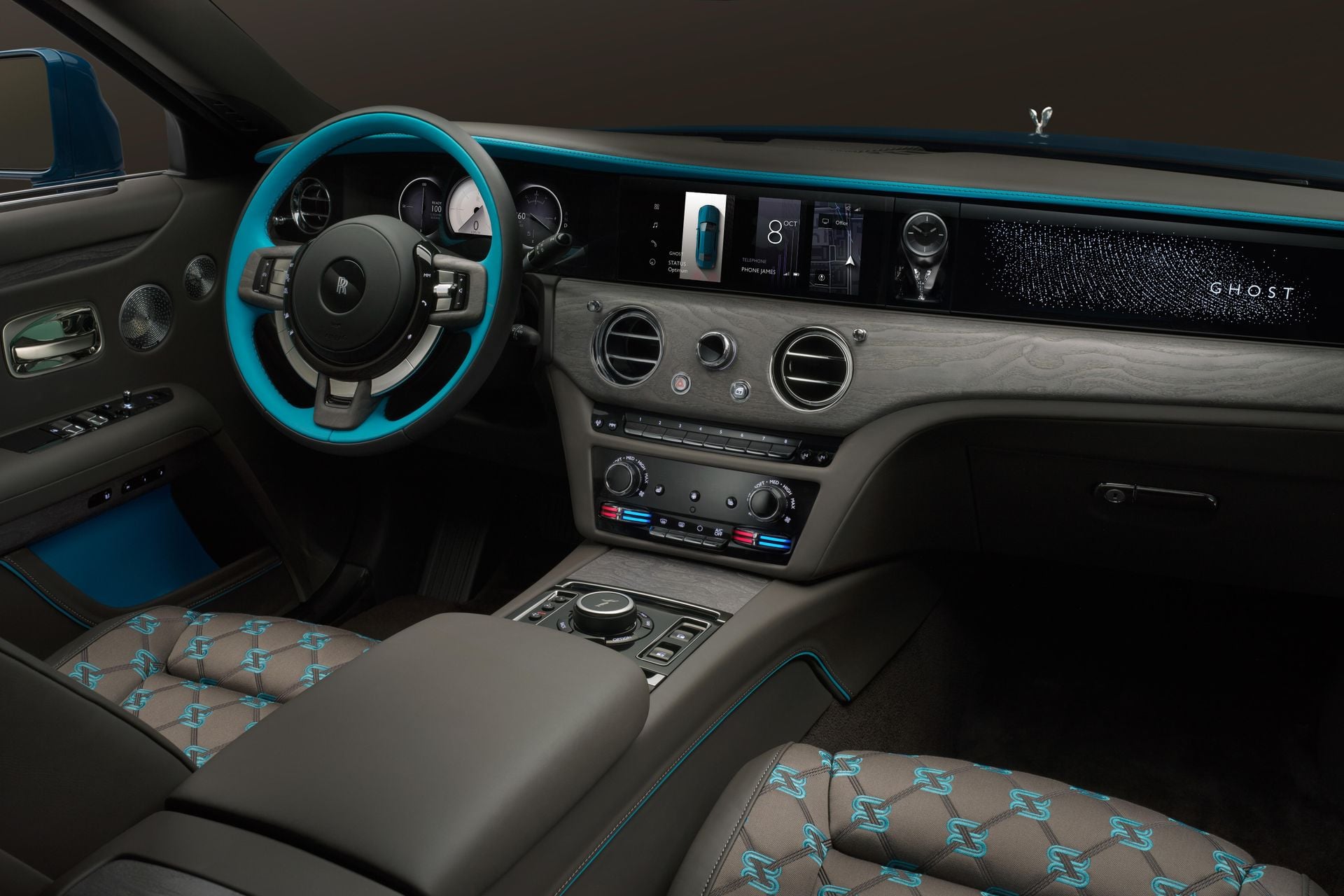 2025 Rolls-Royce Series II revealed as brand's most driver-focused ...