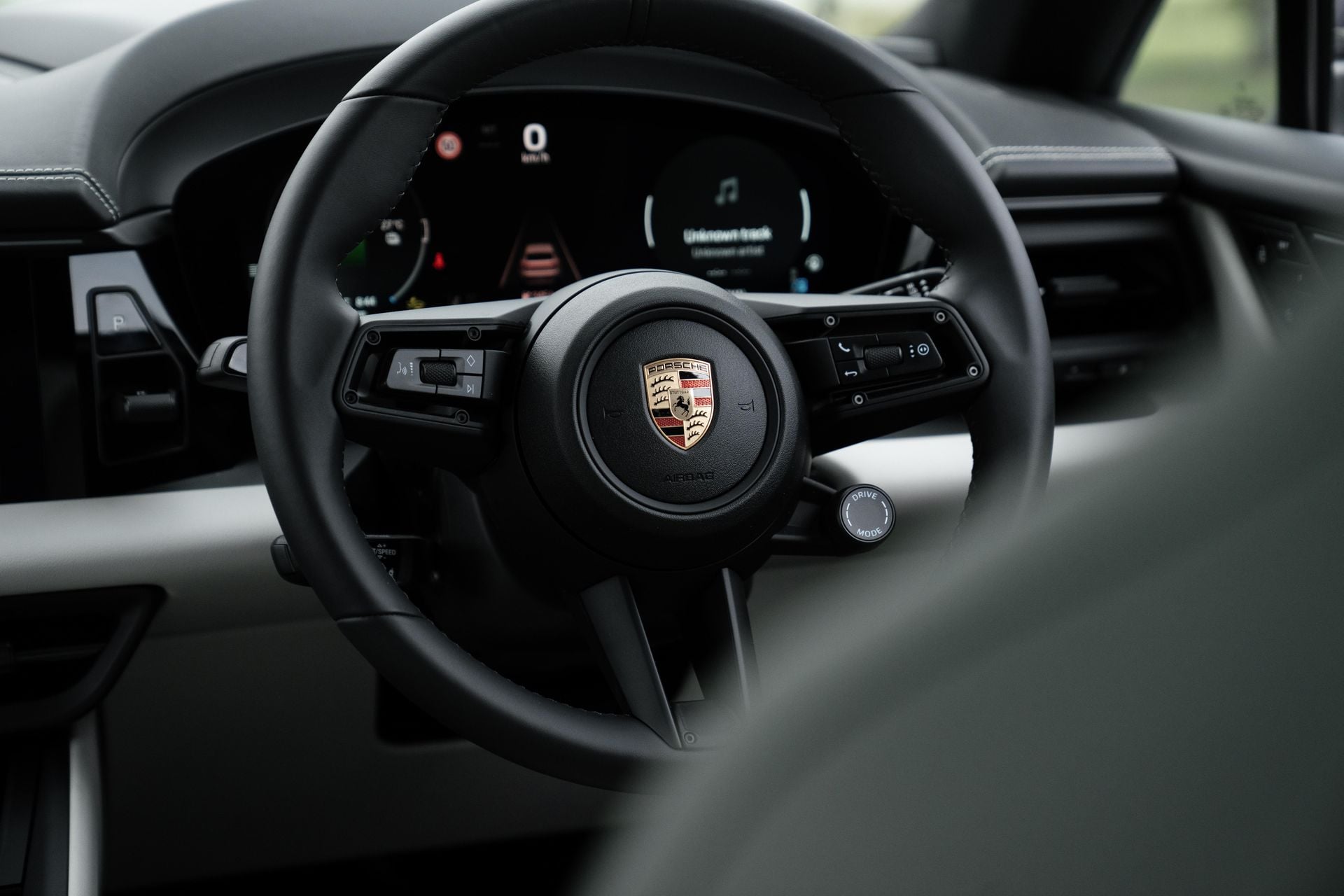 2025 Porsche Macan price and specs | CarExpert