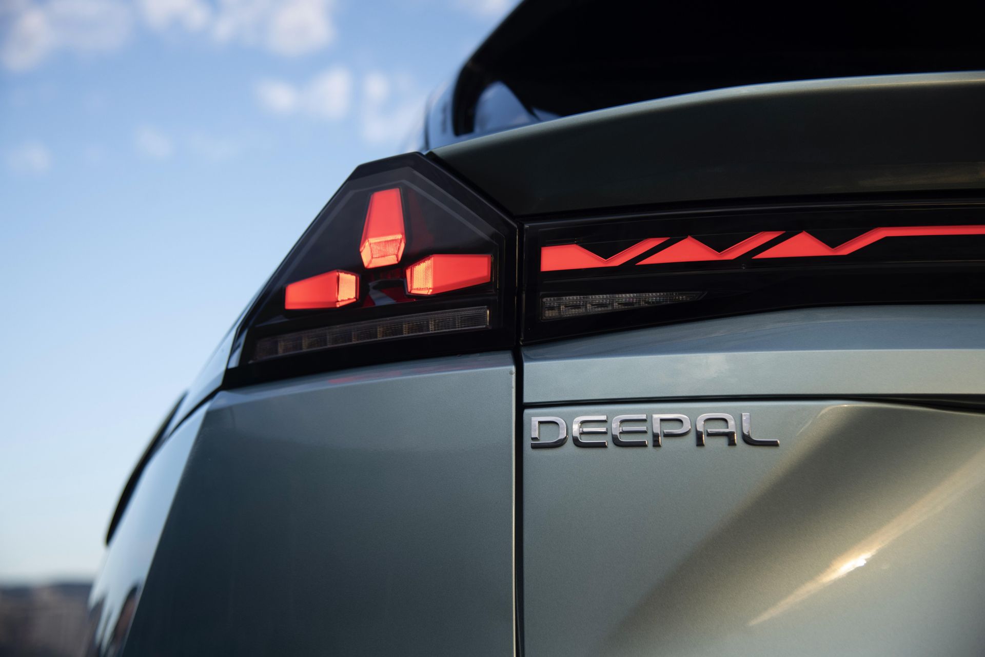 Deepal S07 gets over-the-air updates after customer feedback | CarExpert