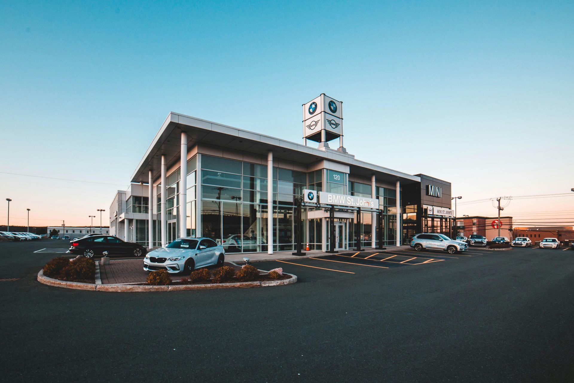 Australian new car prices to drop as sales fall in 2025, forecasts ...