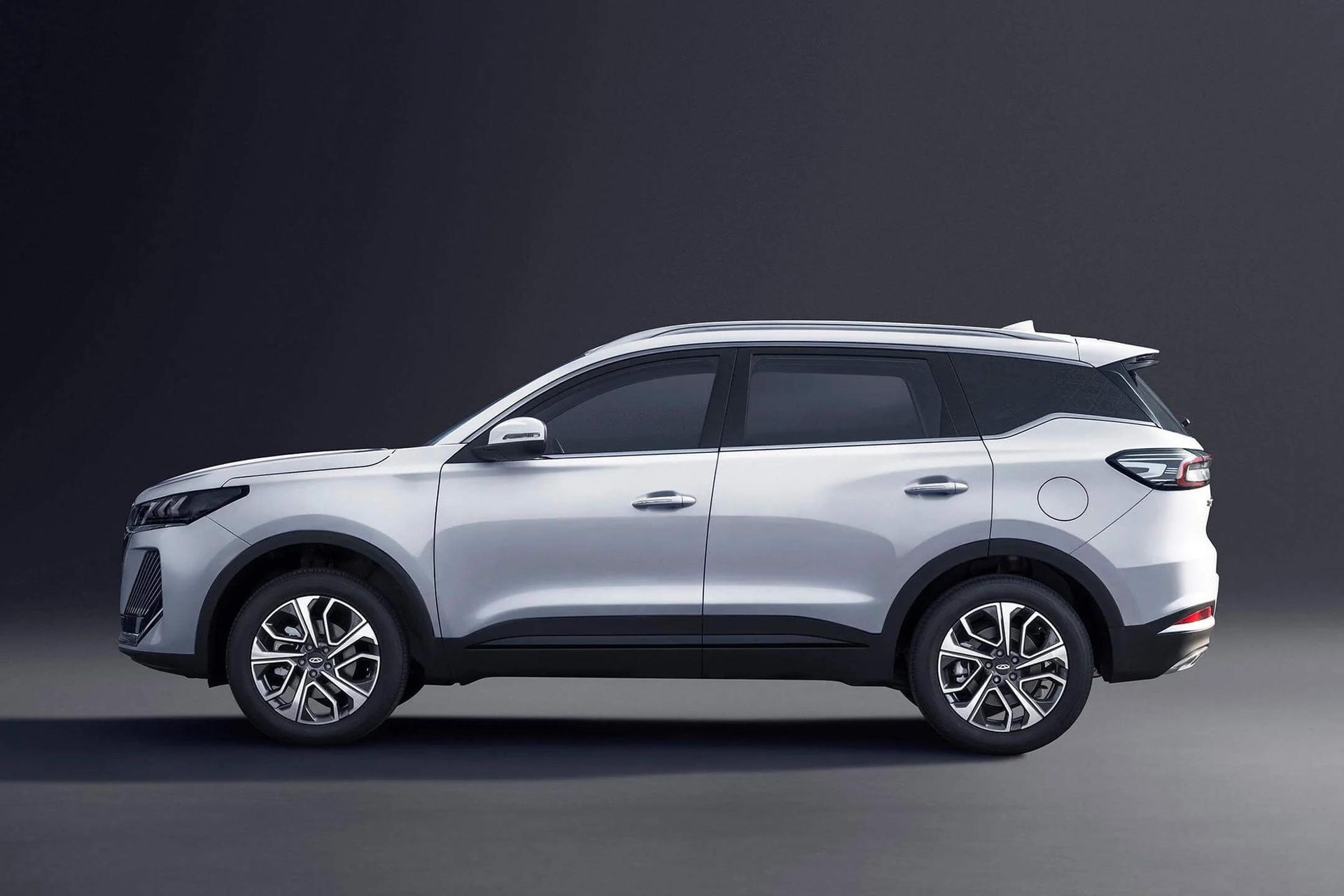 2025 Chery Tiggo 7 Pro price and specs: SUV slides under $30,000 ...