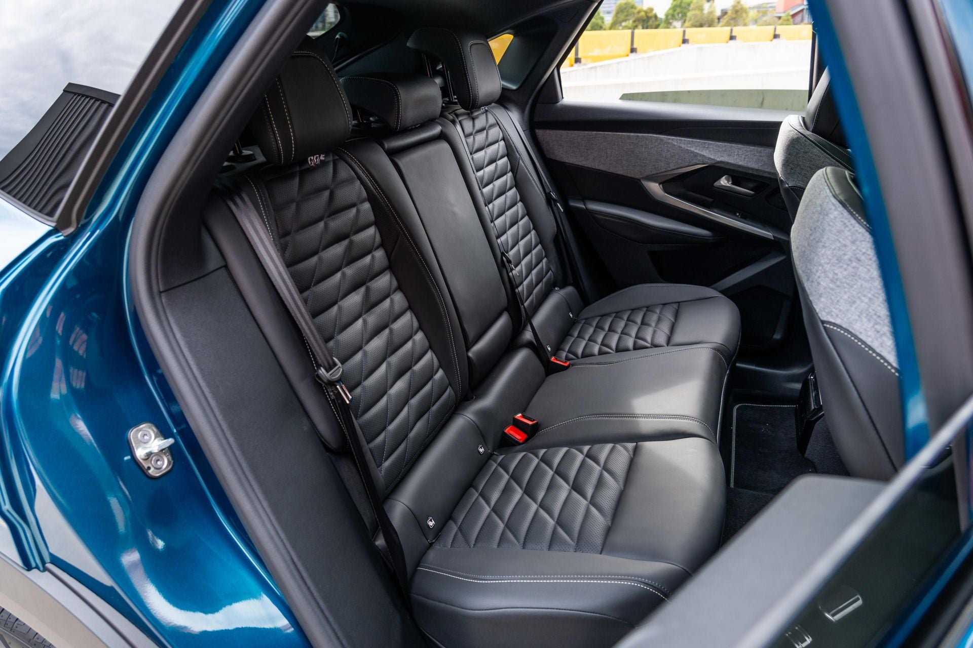 2025 Peugeot 3008 Hybrid review | CarExpert