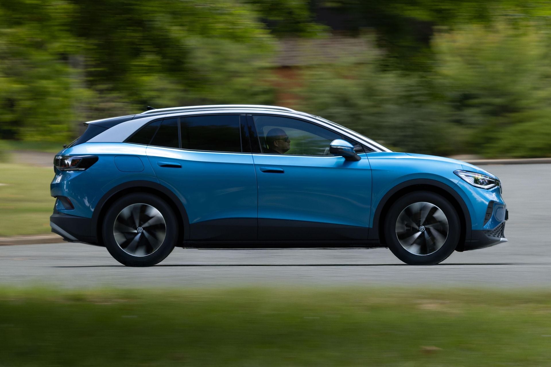 2025 Volkswagen ID.4 price and specs | CarExpert