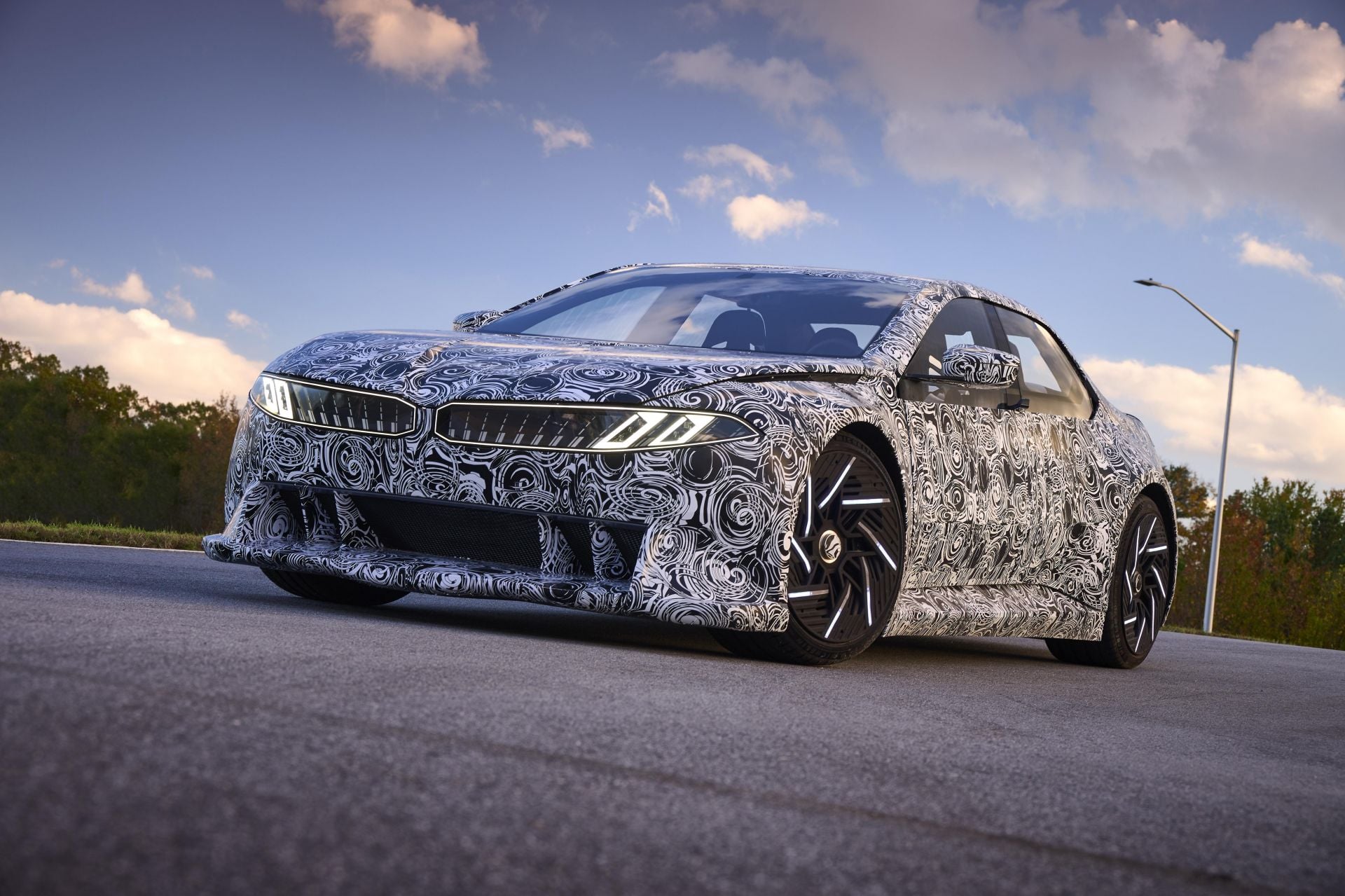 Electric BMW M3 previewed with Vision Driving Experience concept ...
