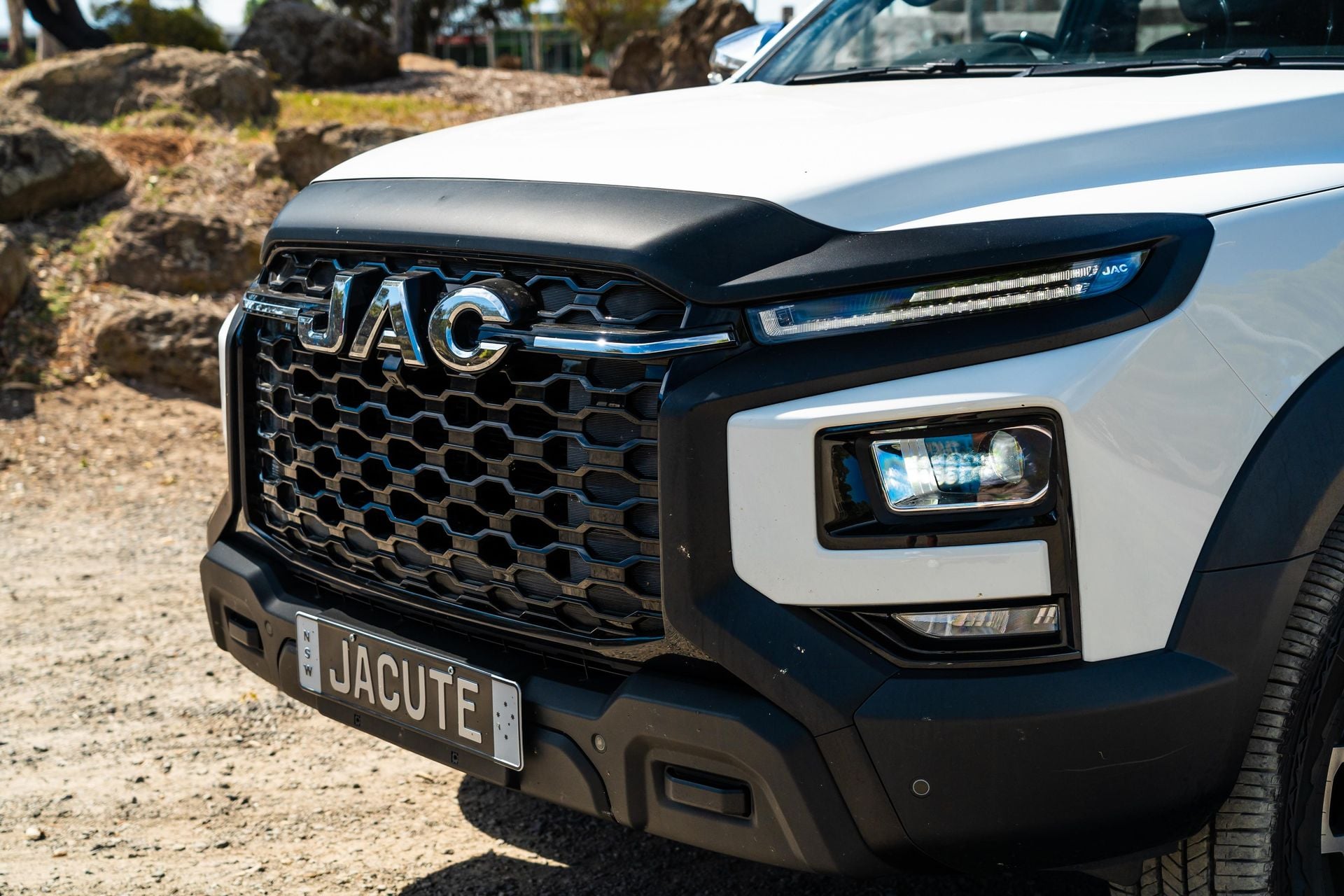 2025 JAC T9 review | CarExpert