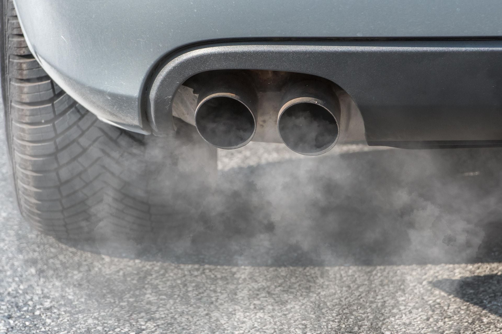 Opposition to axe government's new-car emissions fines – report | CarExpert