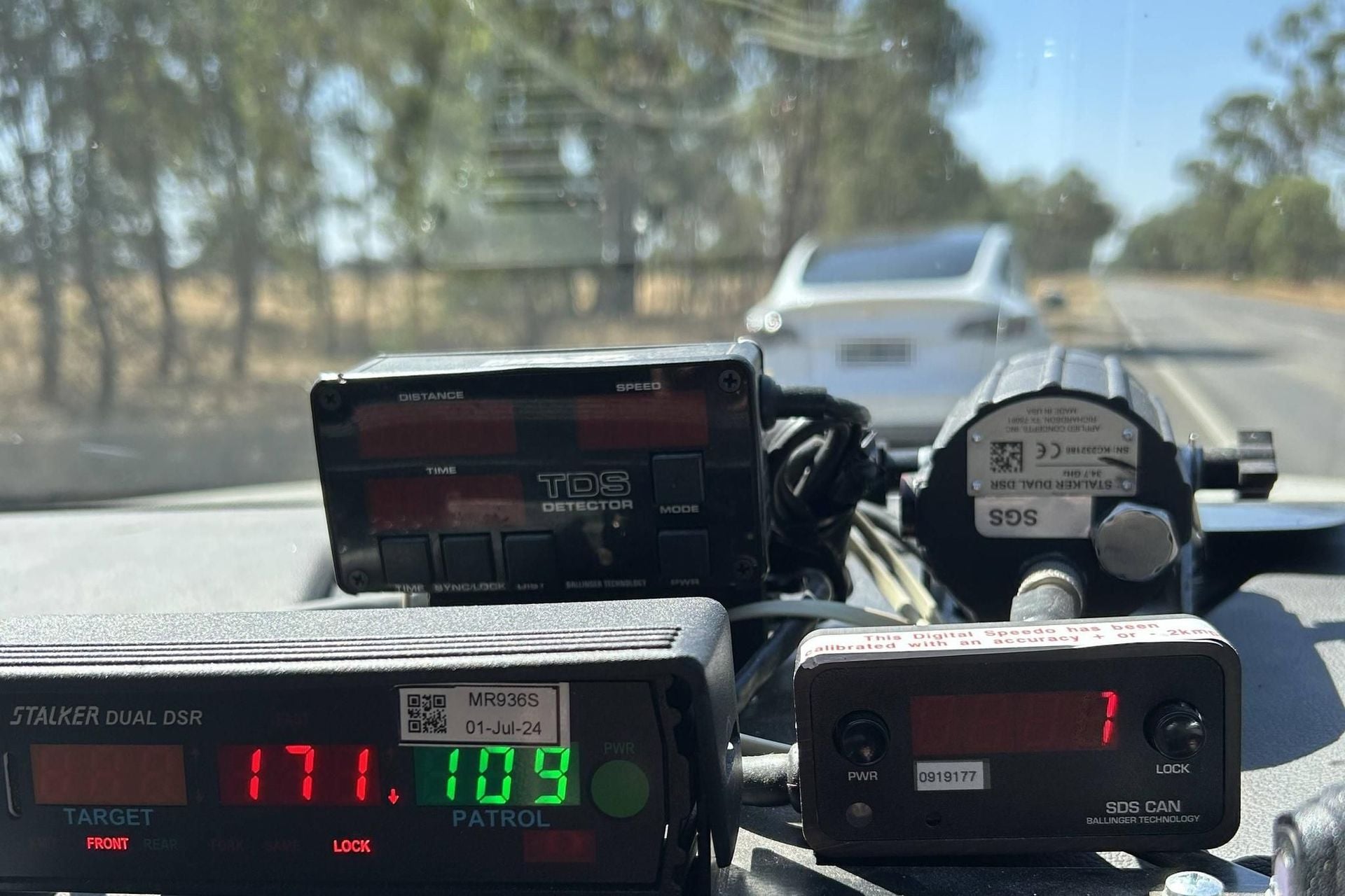 Police warn lead-footed EV owners after nabbing speeding Tesla Model Y ...