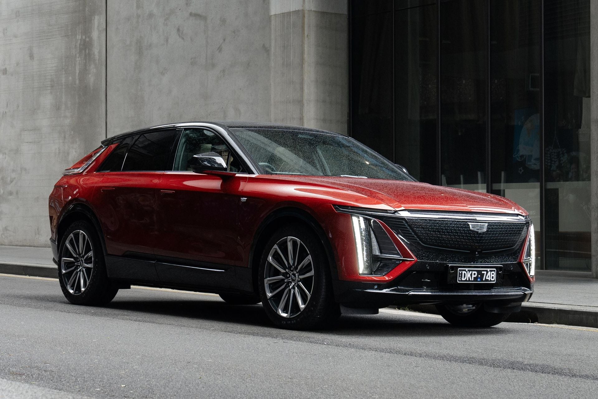 Cadillac switches on missing features in Australia, existing owners won ...