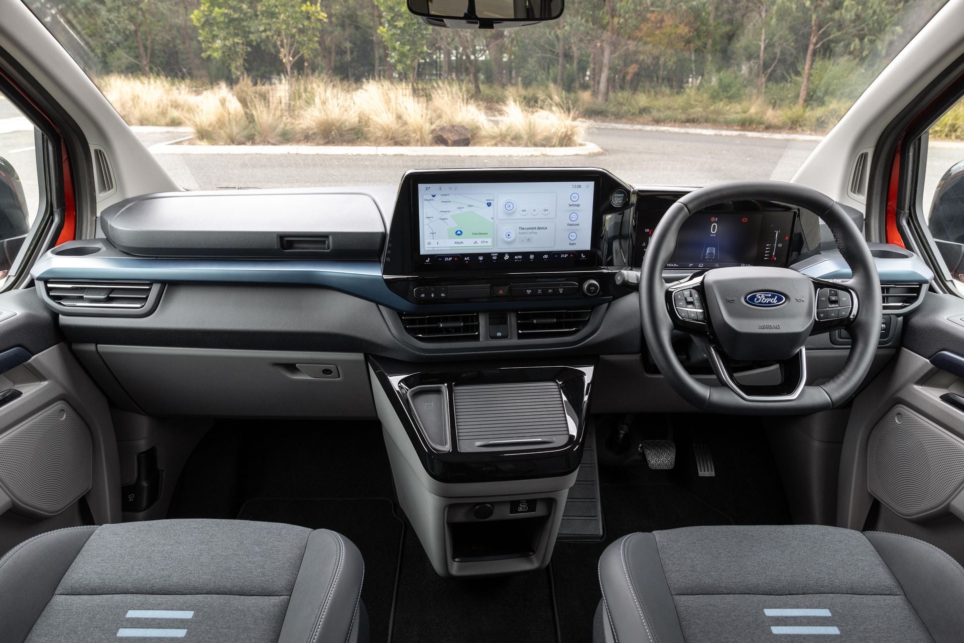 2025 Ford Tourneo Active review | CarExpert