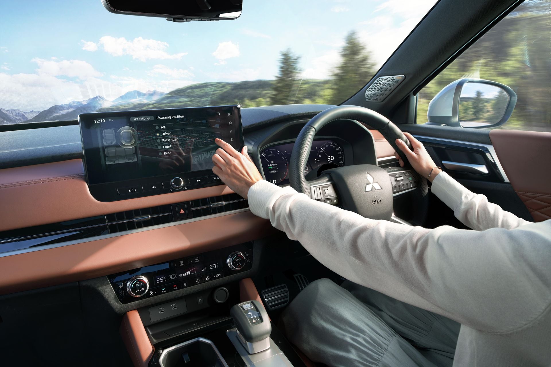 2025 Mitsubishi Outlander price and specs | CarExpert