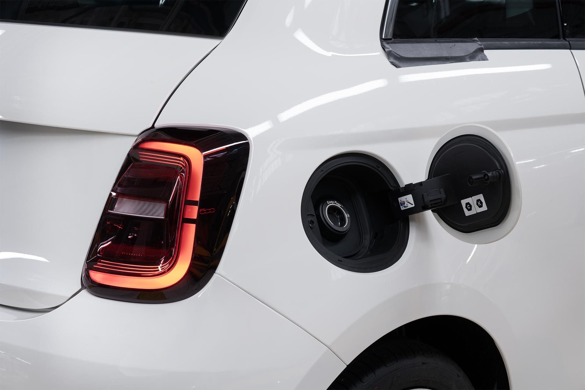 2026 Fiat 500 Hybrid revealed for city car fans who don't want EVs or ...