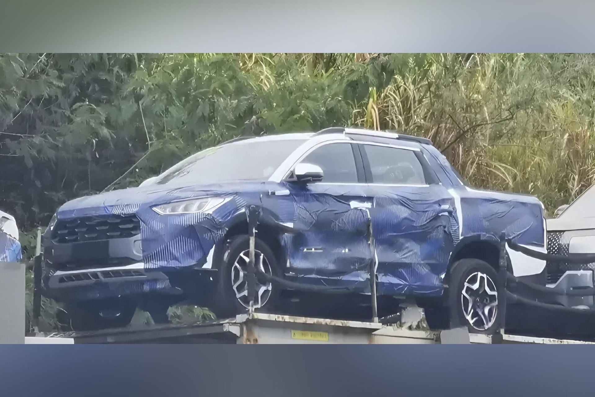 BYD Shark 6 gets sleek new skin, at least in China | CarExpert