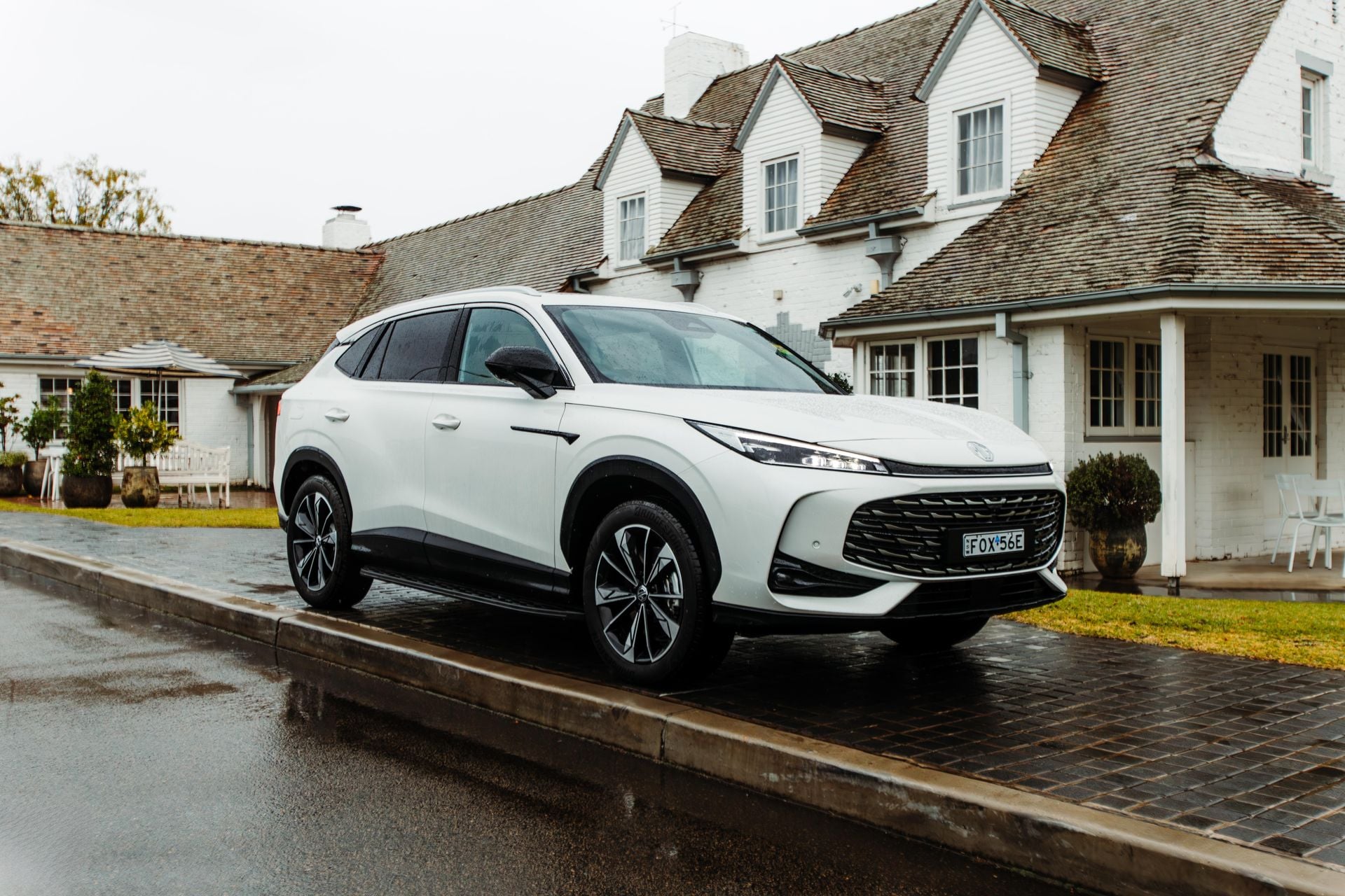 2025 MG HS Super Hybrid review: Quick drive | CarExpert