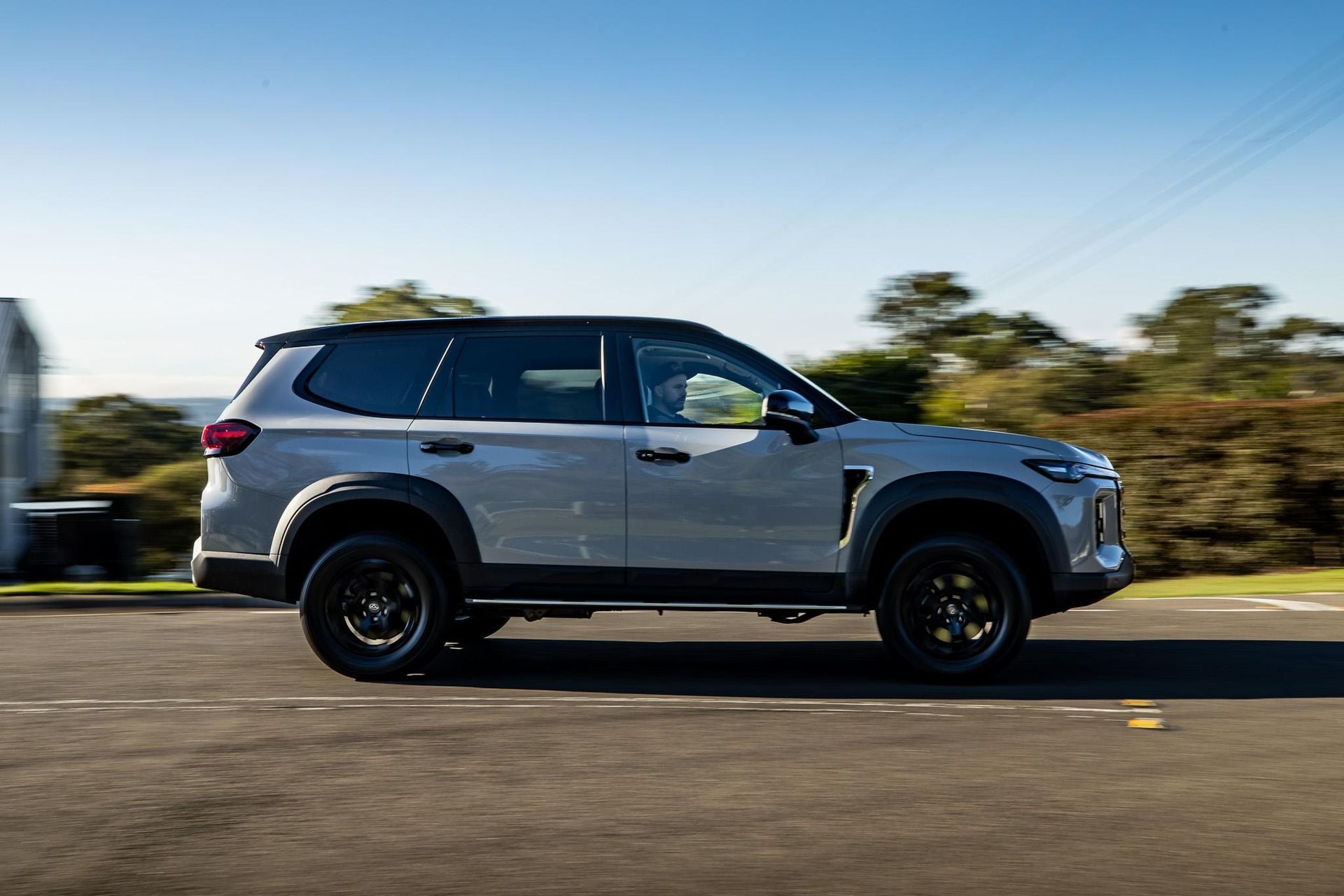 2025 LDV D90 review | CarExpert