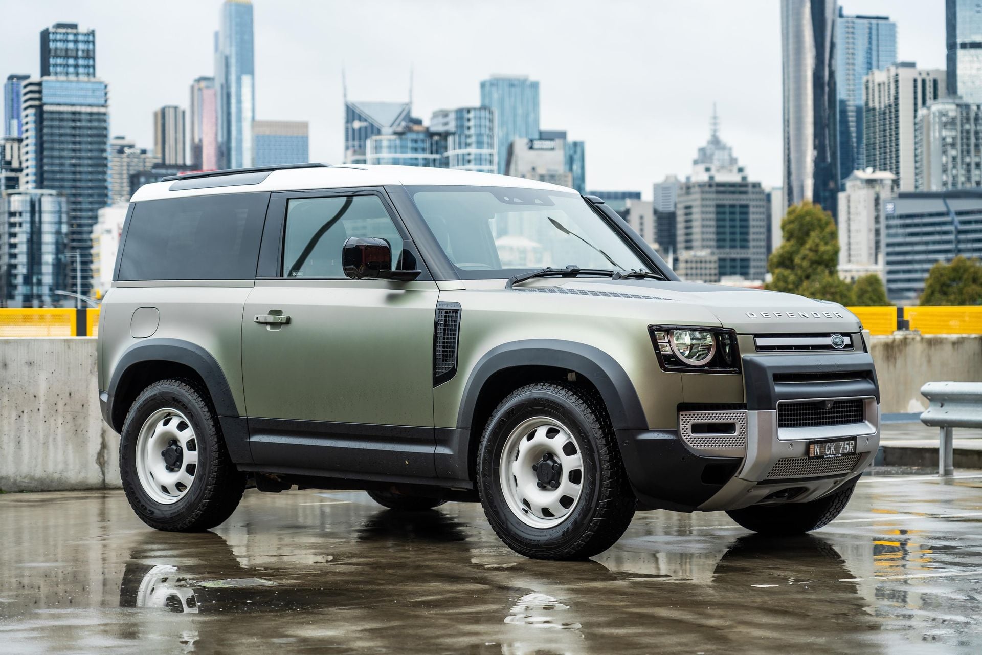2025 Land Rover Defender 90 review | CarExpert