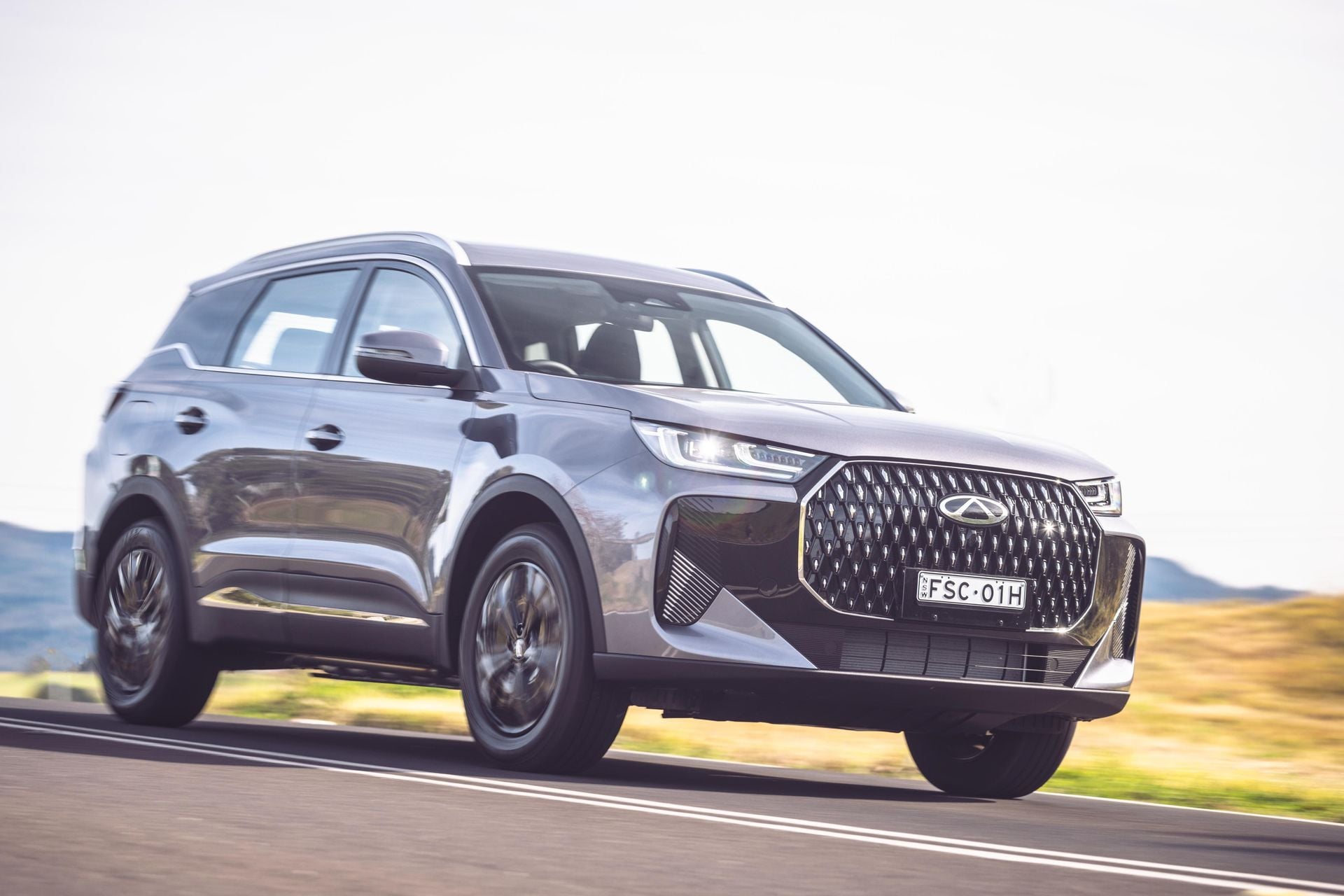 Chery Tiggo 7 Super Hybrid: The mid-size SUV that rewrites the value ...