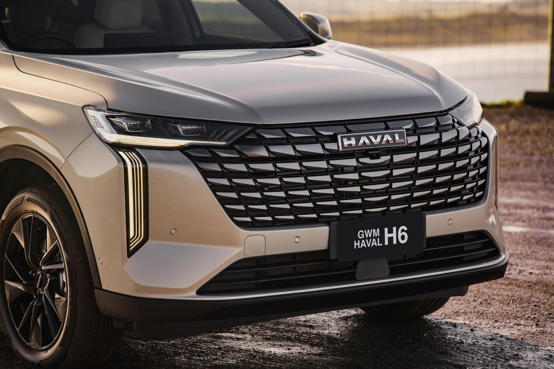 2025 GWM Haval H6 prices: Mid-size SUV gets PHEV to take on Outlander ...