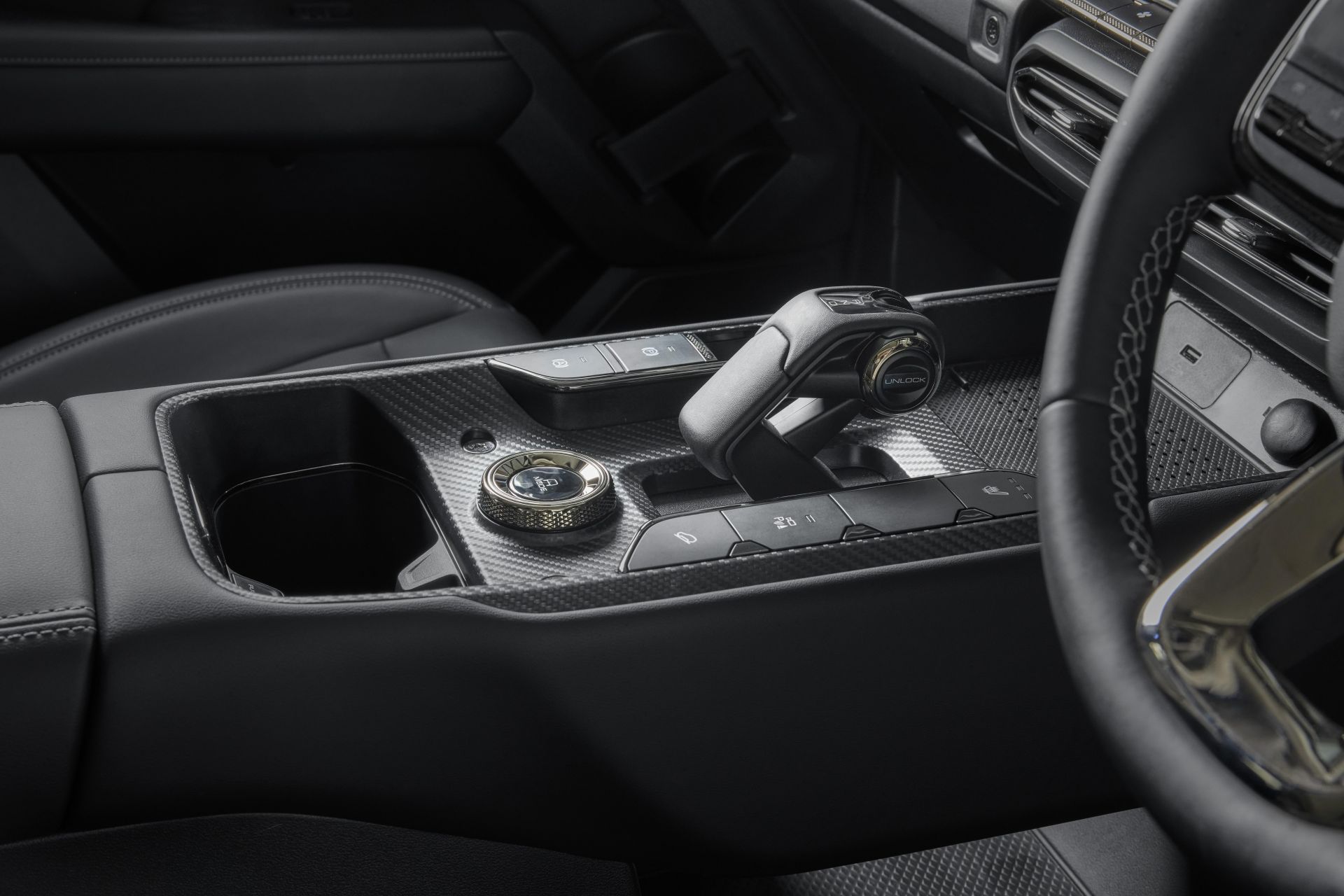 2025 GWM Haval H7 price and specs | CarExpert