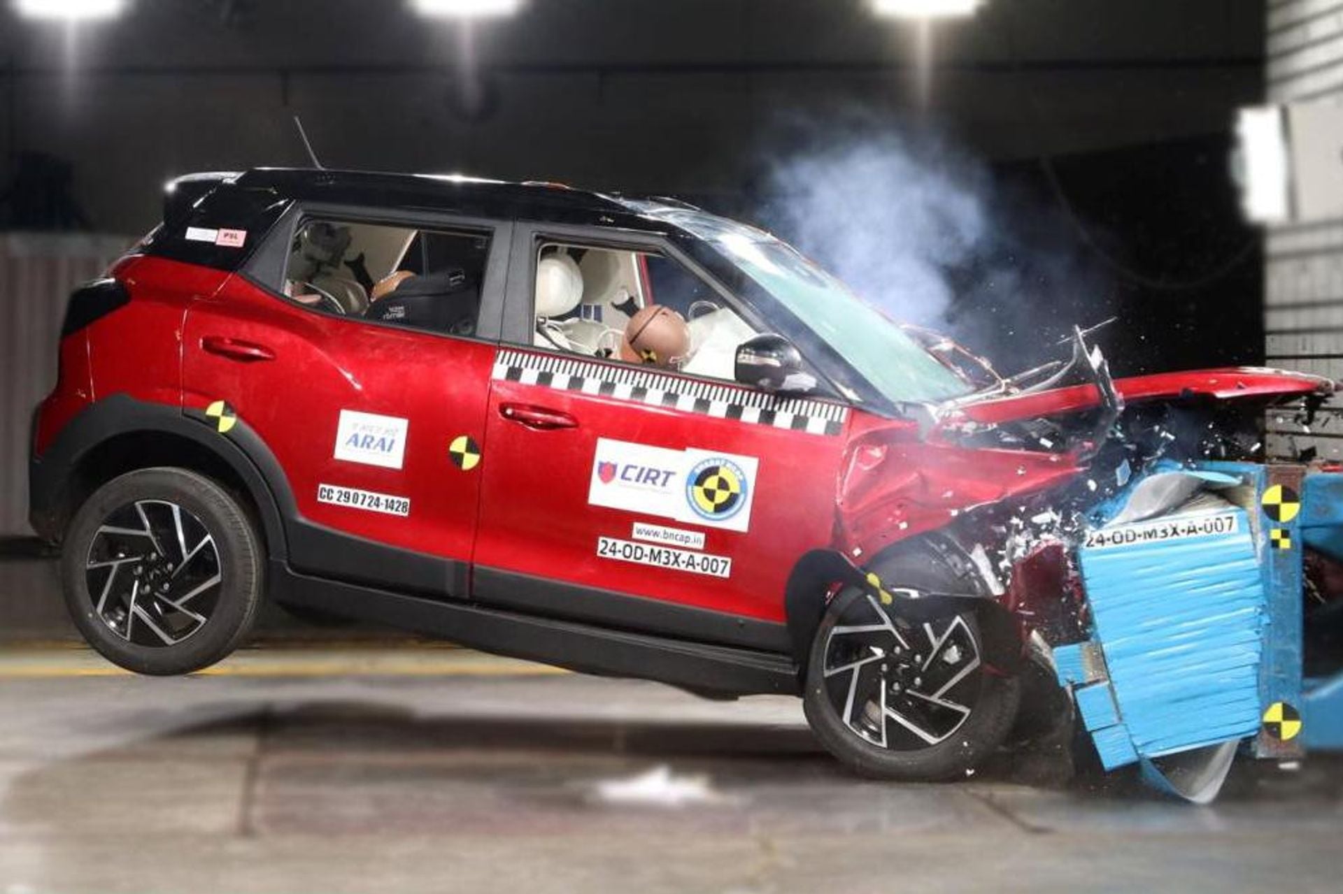2025 Mahindra XUV 3XO AX7L review | CarExpert