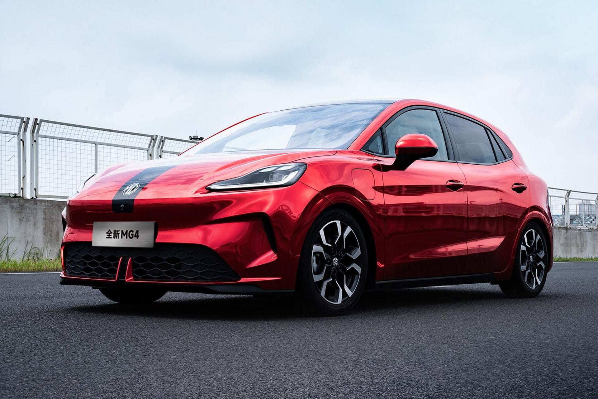 MG 4 EV Urban: New trademark leaves door open for second electric hatch ...