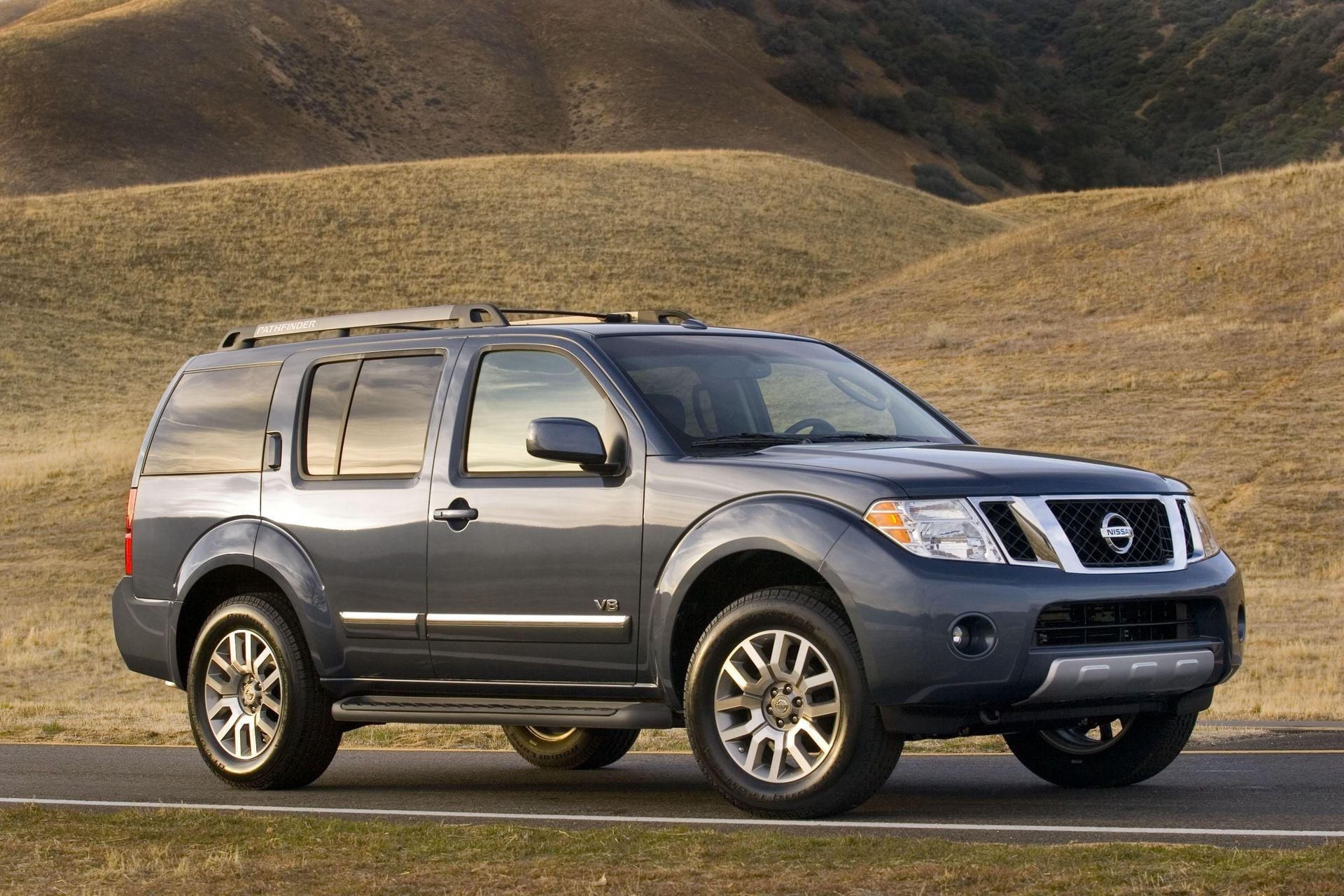 Nissan Pathfinder becoming rugged Prado rival, smaller off-roader ...