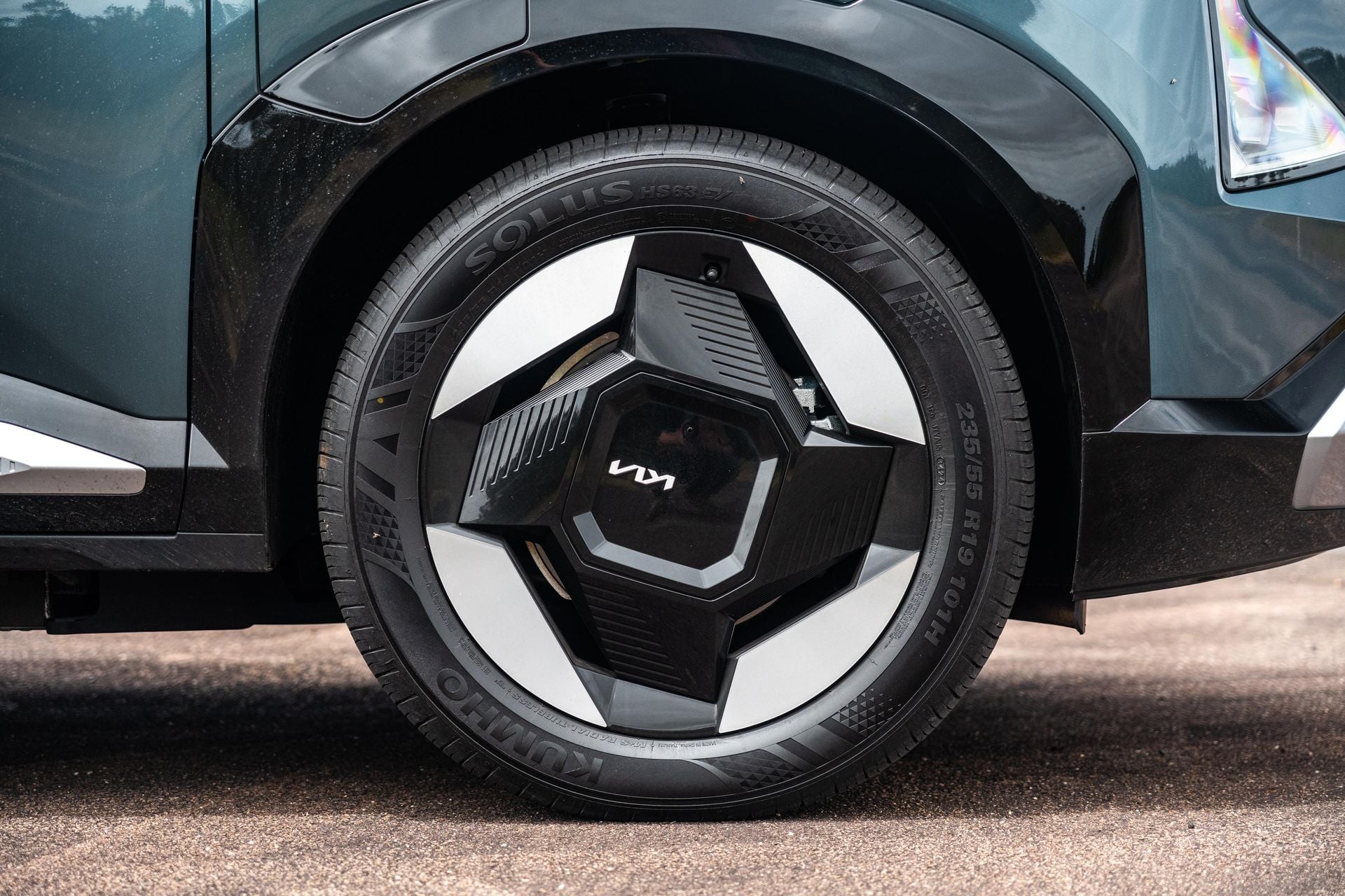 2025 Kia EV5 Earth AWD review | CarExpert