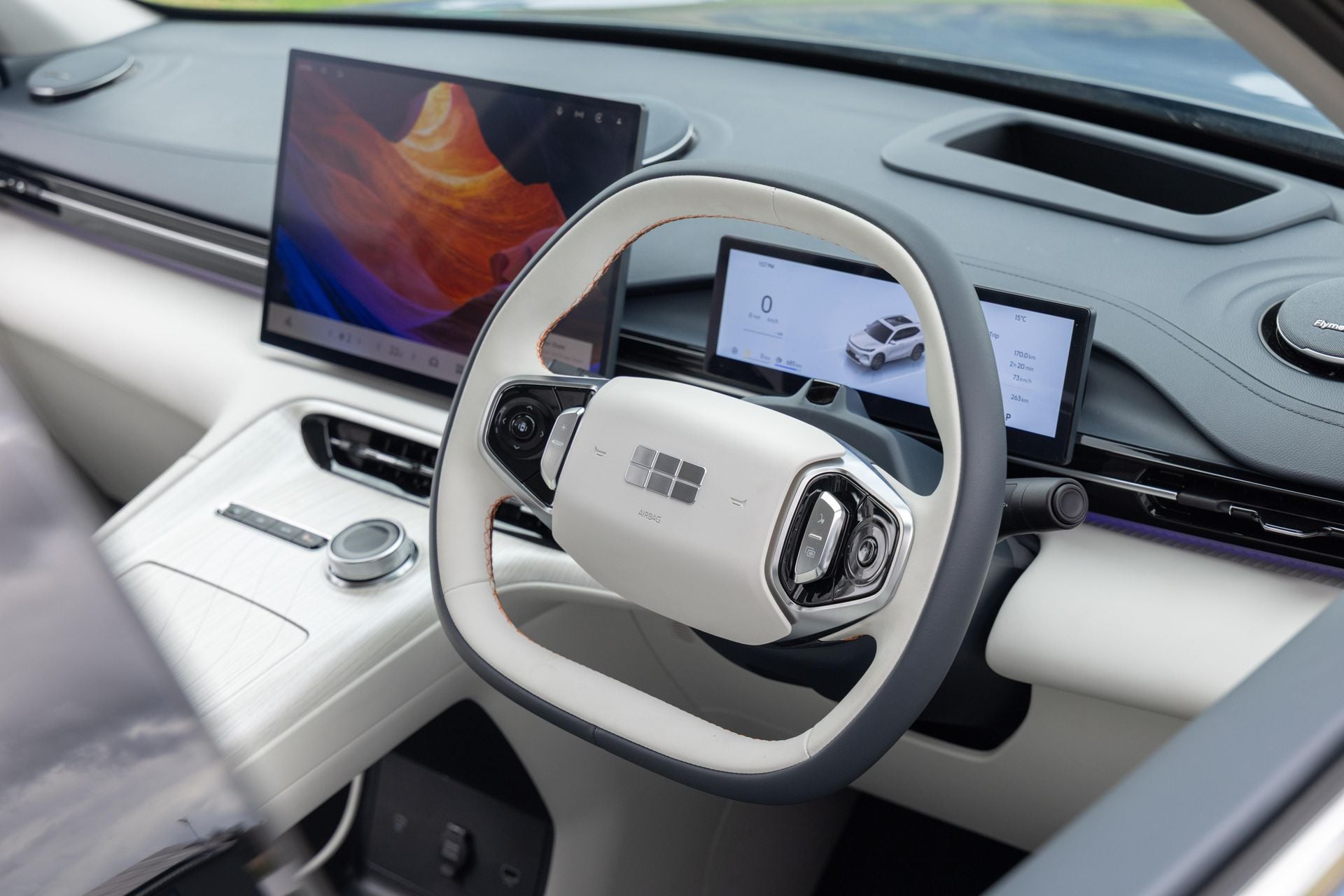 2026 Geely Starray EM-i review | CarExpert