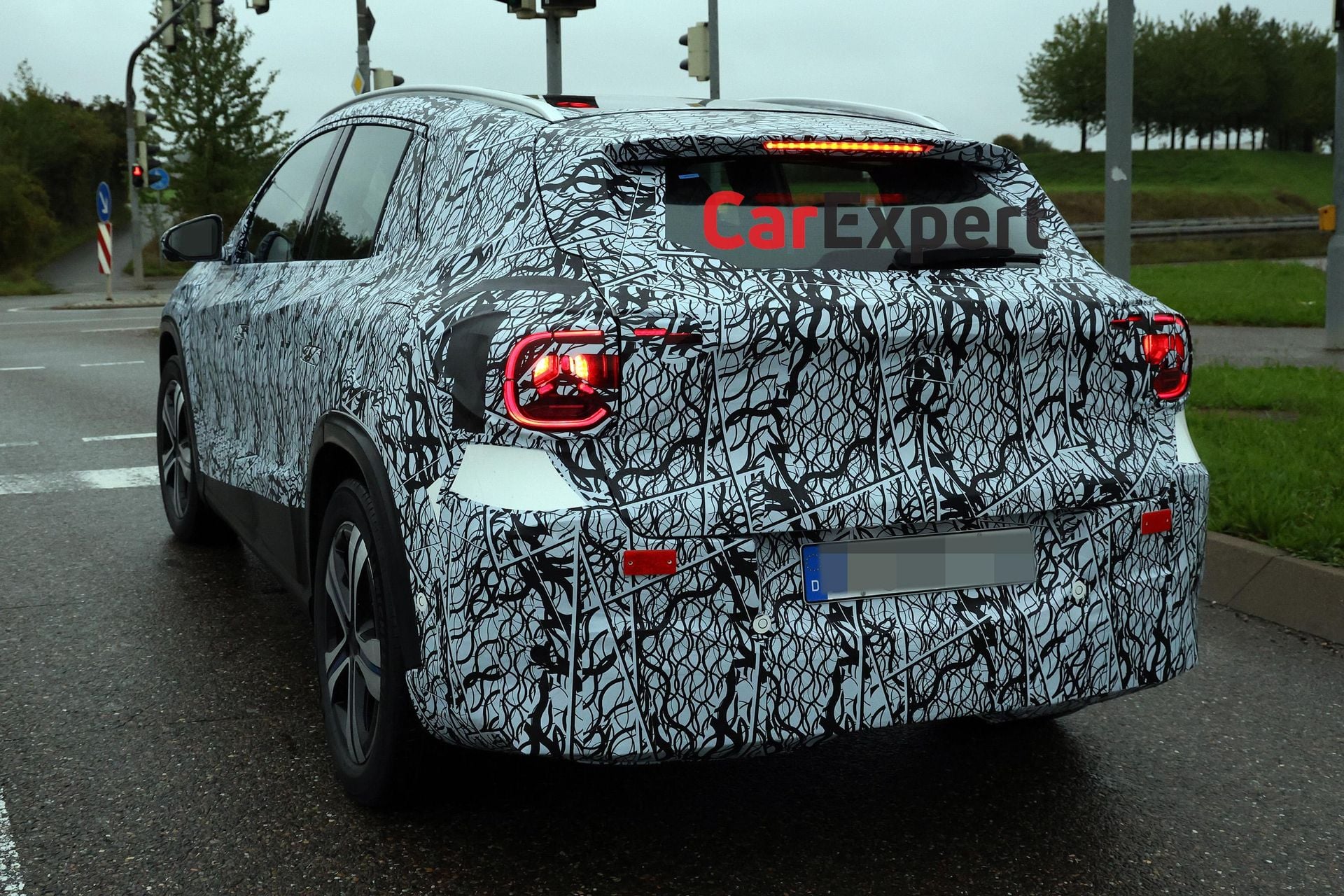 2027 Mercedes-Benz GLA spied with evolutionary new body | CarExpert