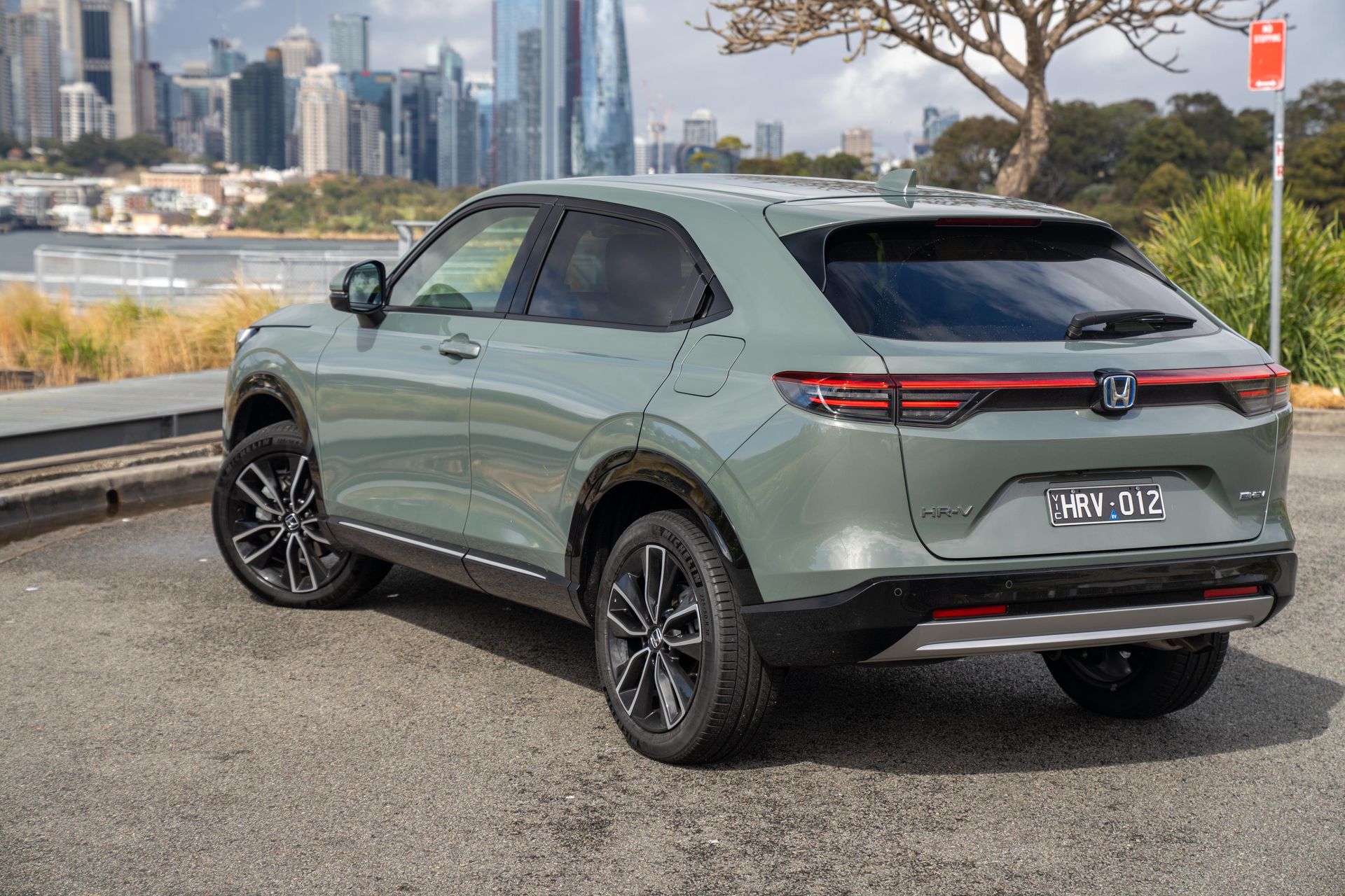 Seven things we like about the Honda HR-V e:HEV L | CarExpert