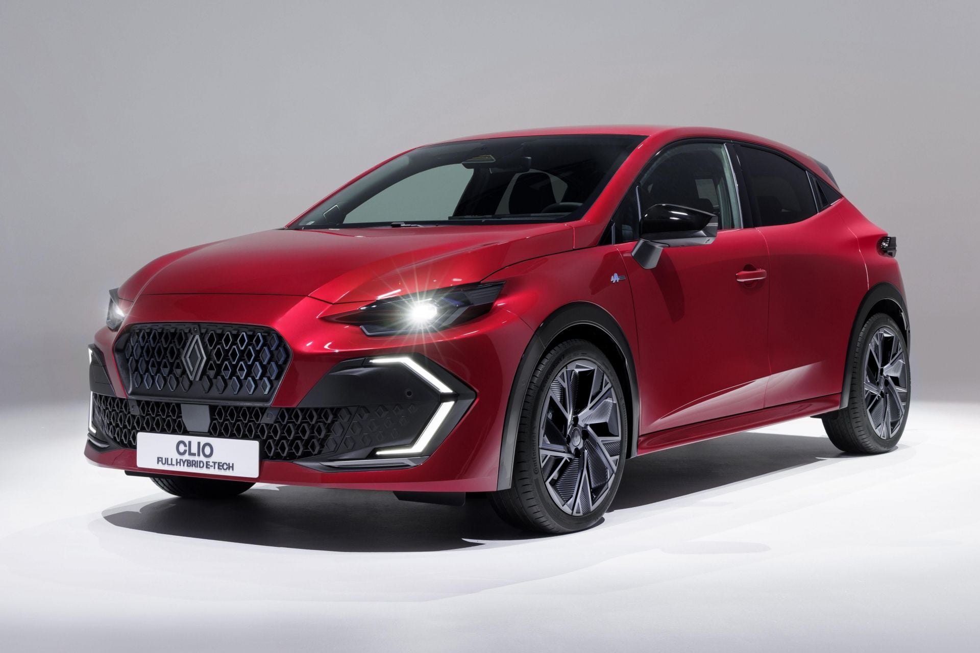 2026 Renault Clio: Eye-catching new city hatch unveiled with improved ...