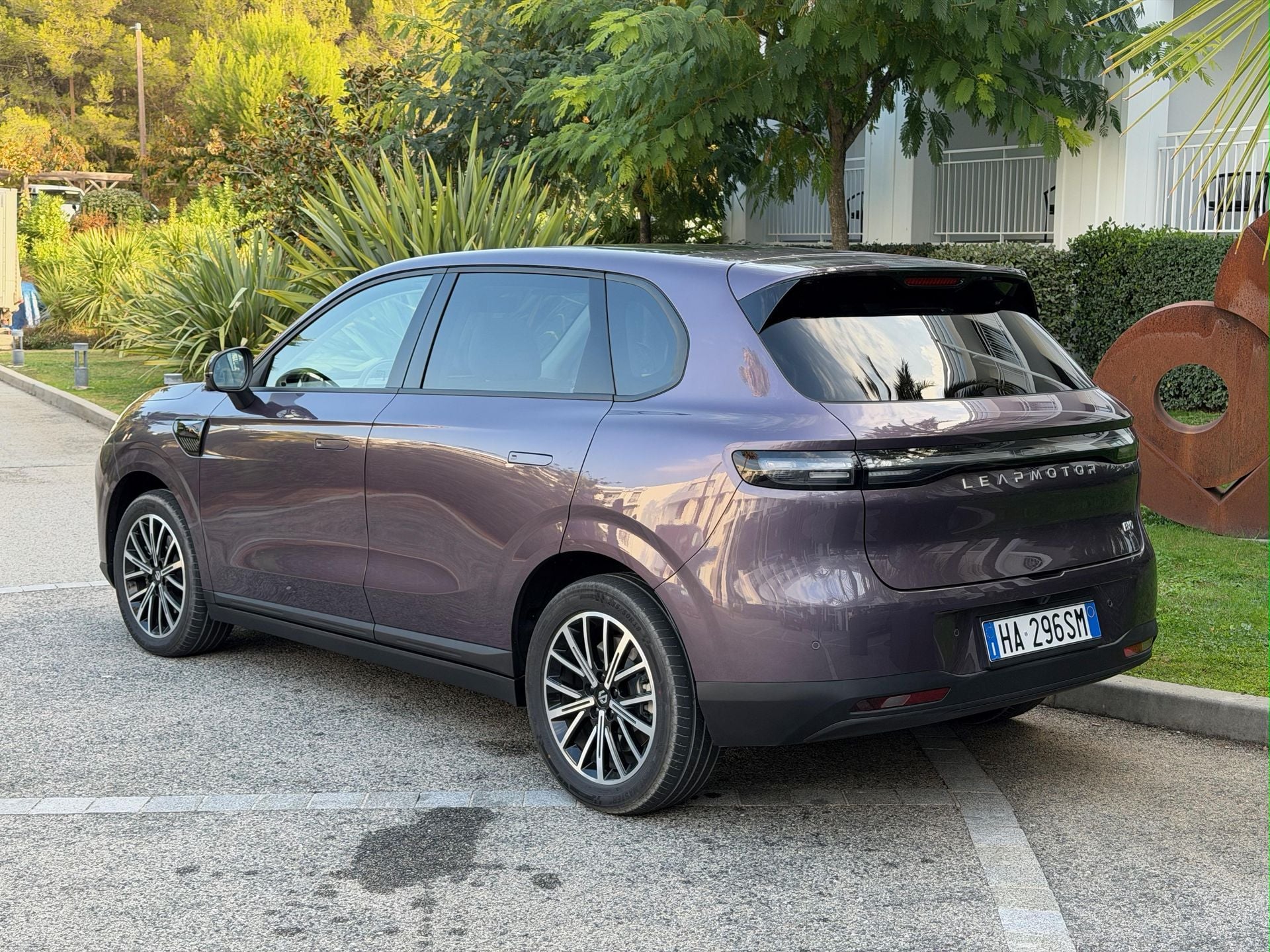Leapmotor confirms range-extender B10 small SUV for 2026 launch | CarExpert