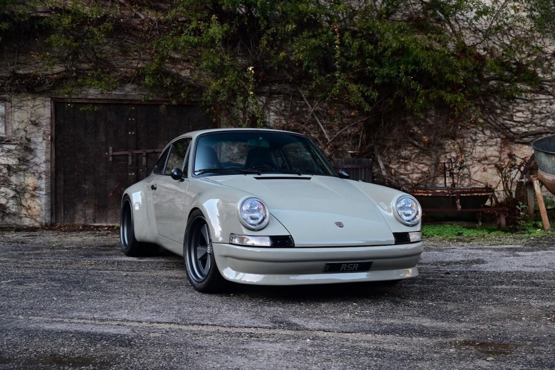 Wiedergeboren: Porsche 911 restomod launches in Australia | CarExpert